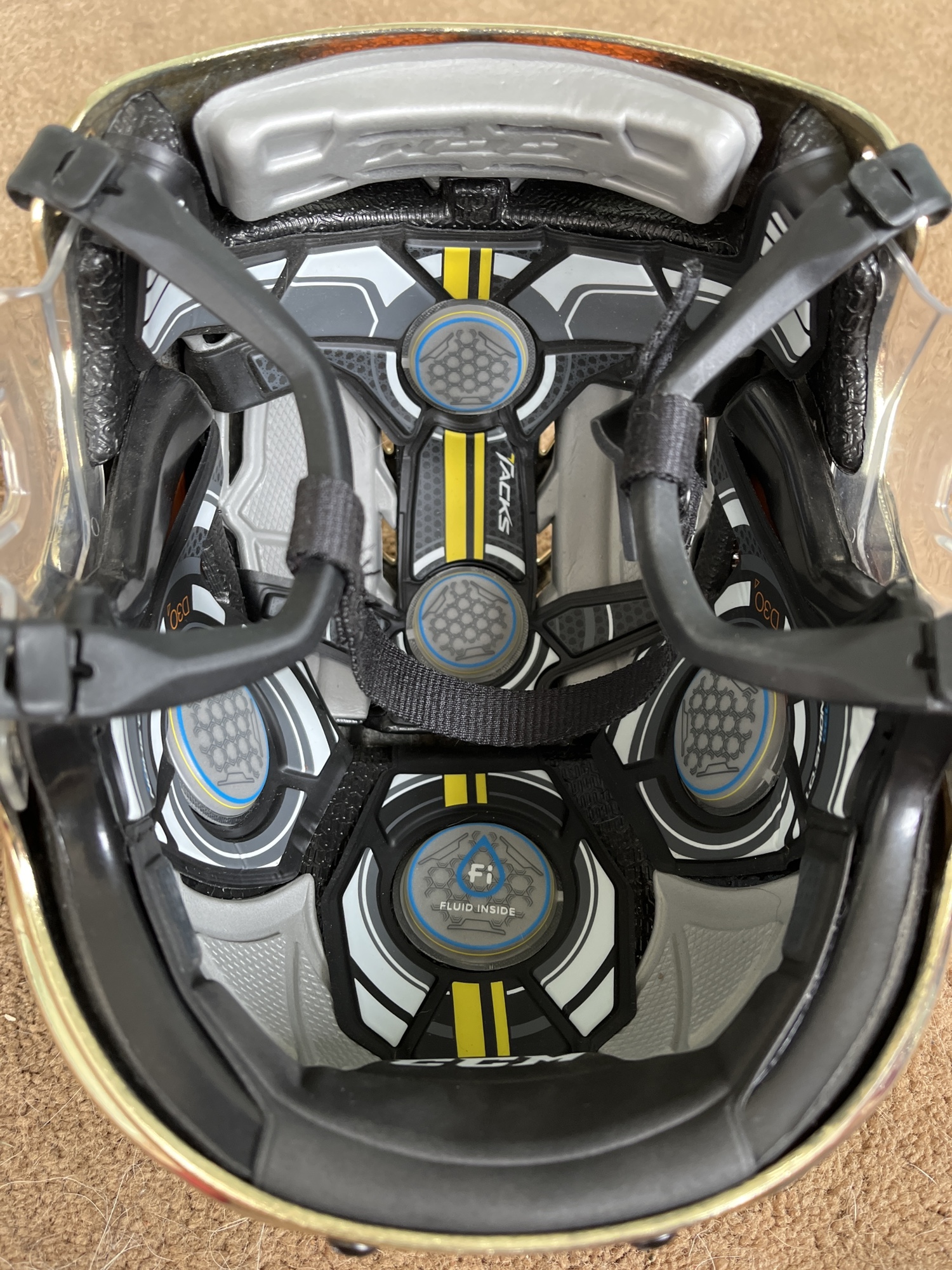 New Large CCM Pro Stock Tacks 910 Helmet | SidelineSwap