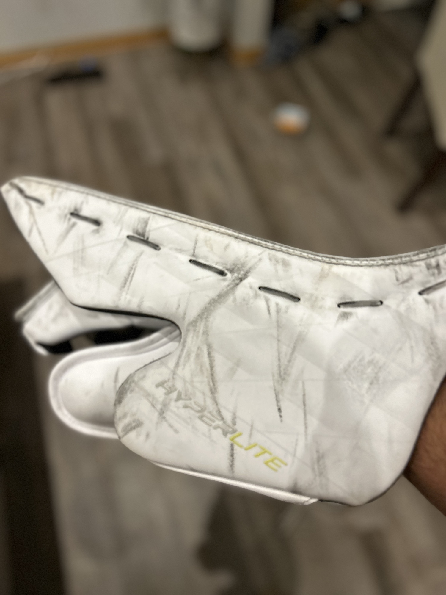 Hyperlite Glove Set | SidelineSwap