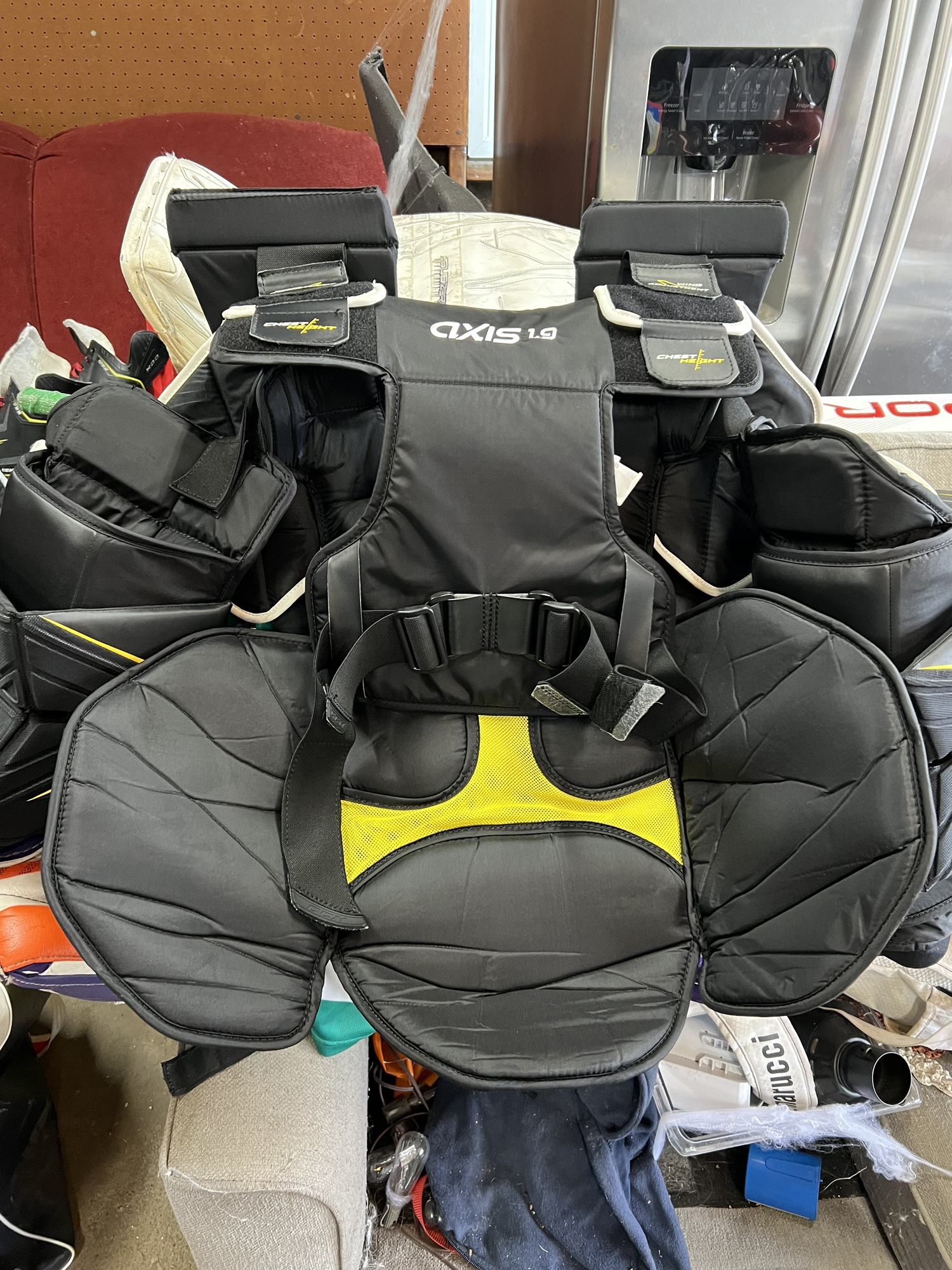 CCM Axis 1.9 Goalie Chest Protector | SidelineSwap