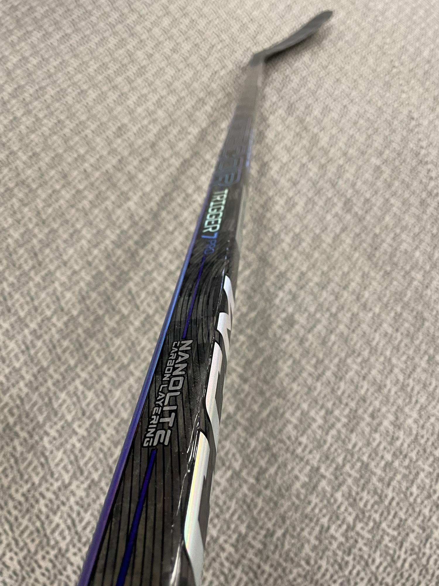 CCM Trigger 7 Pro 75 flex P88 curve right hand stick | SidelineSwap