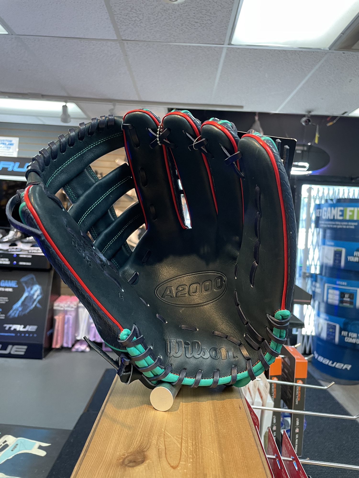 New Right Hand Throw 13" KRAKEN A2000 Baseball Glove | SidelineSwap