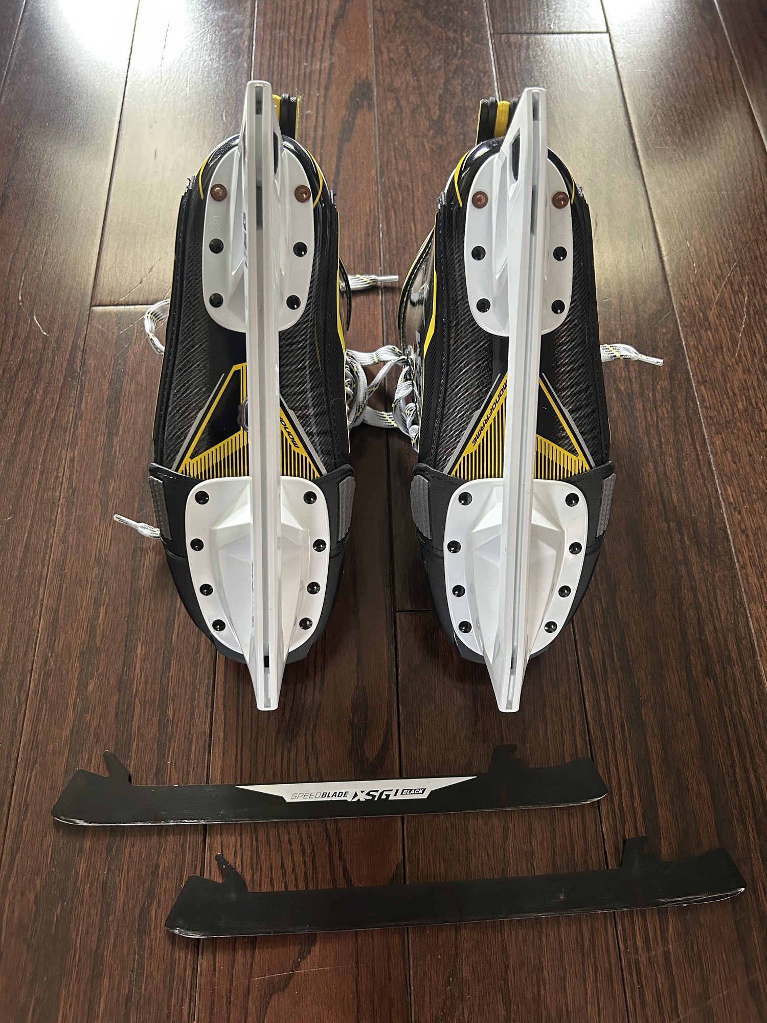 Pro Sr CCM Super Tacks AS3 Goalie Skates | SidelineSwap