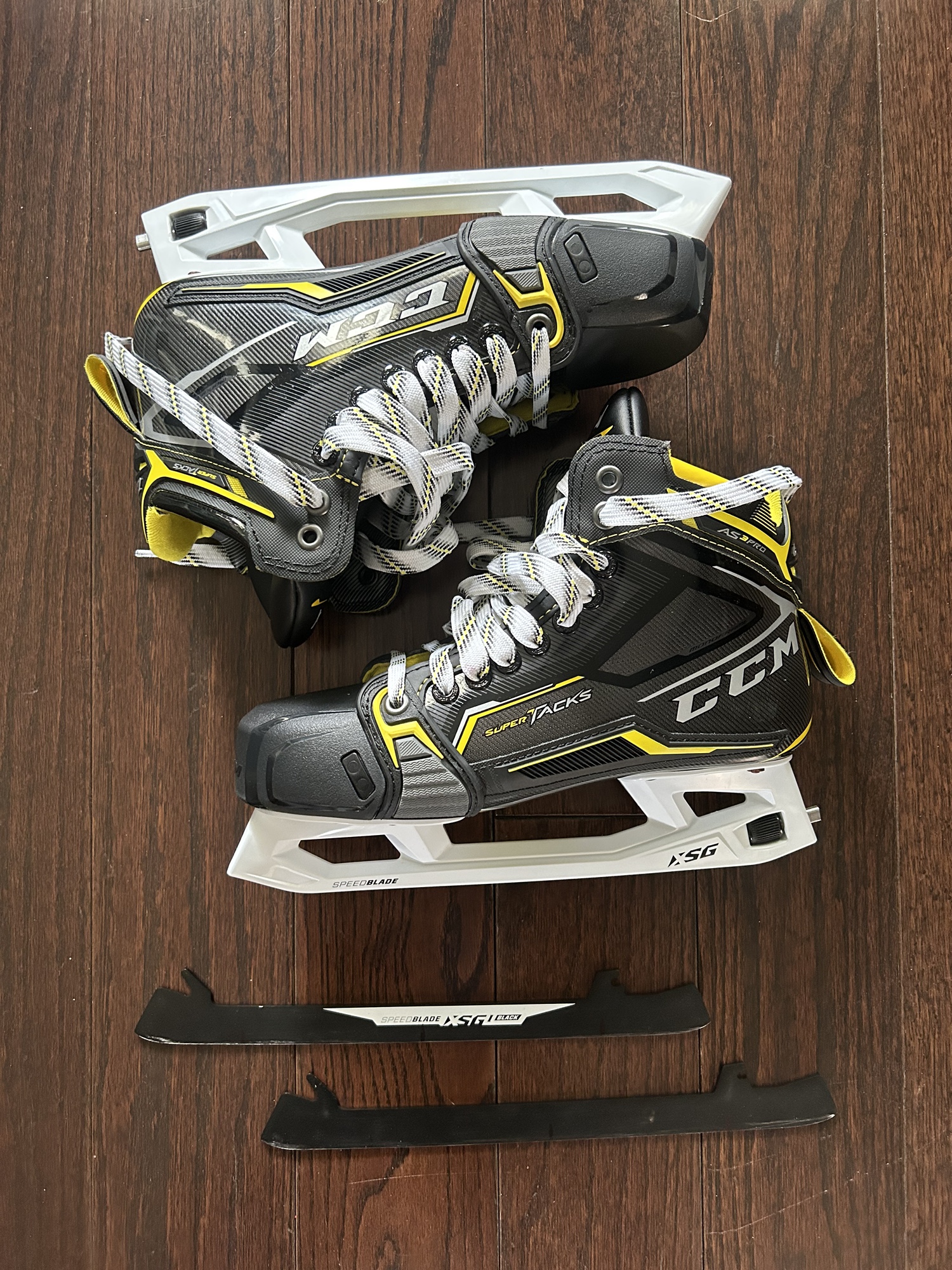Pro Sr CCM Super Tacks AS3 Goalie Skates | SidelineSwap