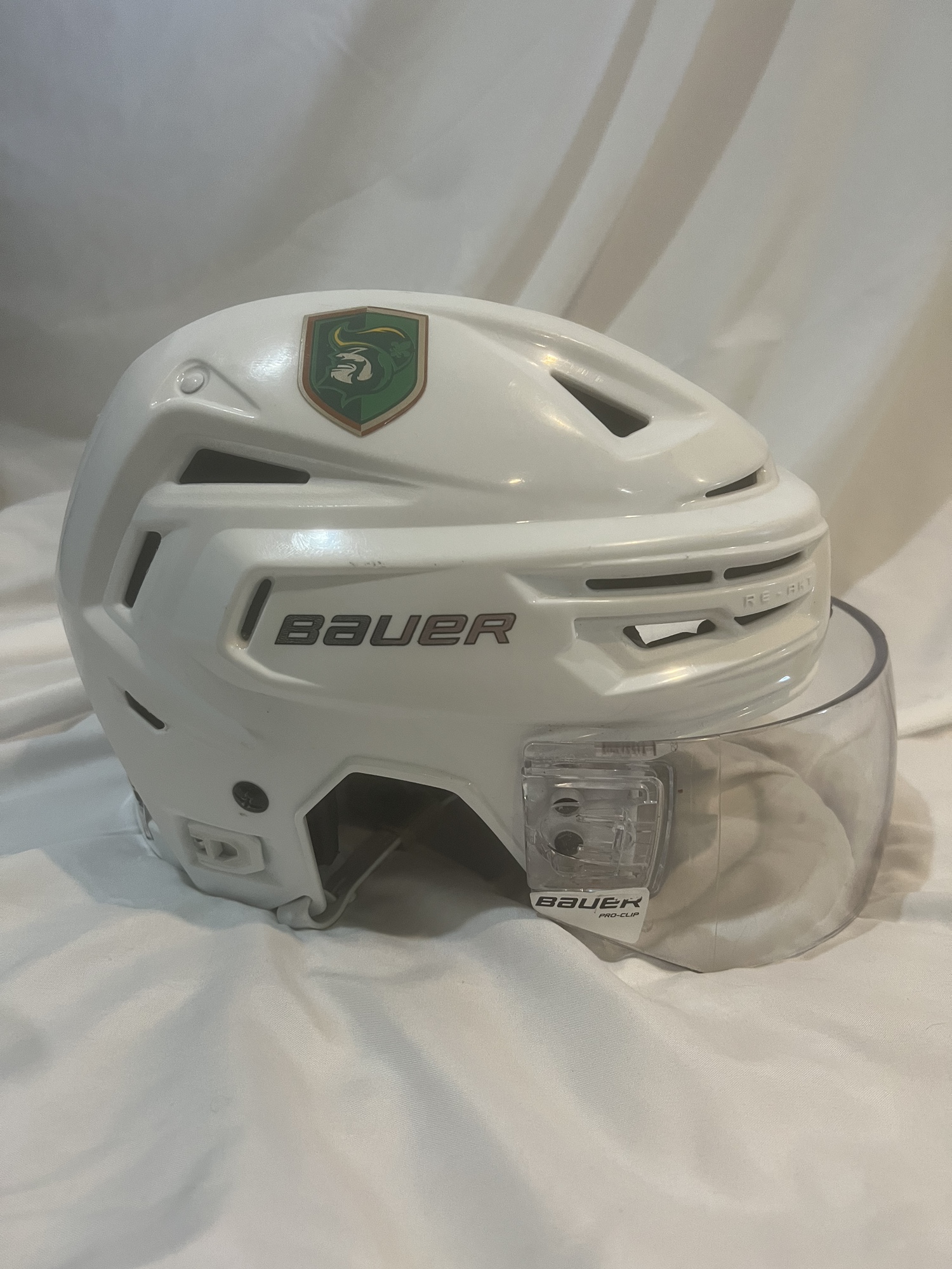 Used USHL Medium Bauer Pro Stock Re-Akt 150 Helmet With Visor ...