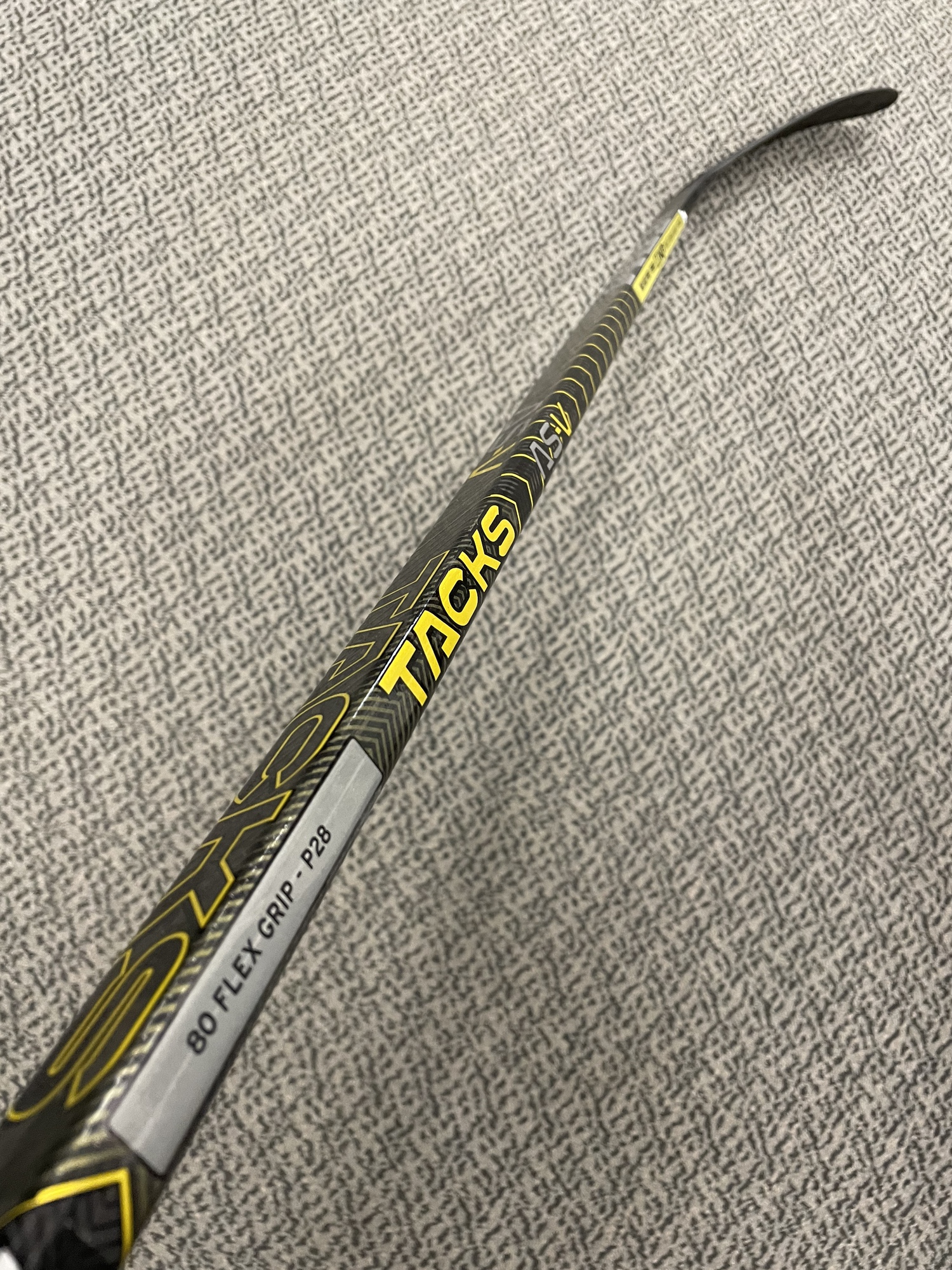 CCM AS-V 80 flex P28 curve left hand stick | SidelineSwap