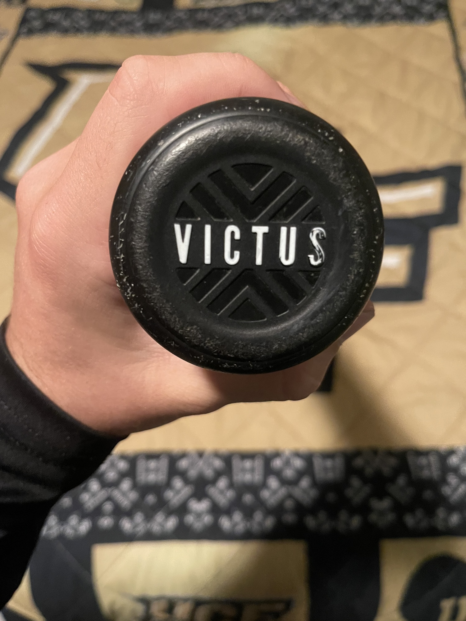 Victus Nox 32/27 | SidelineSwap