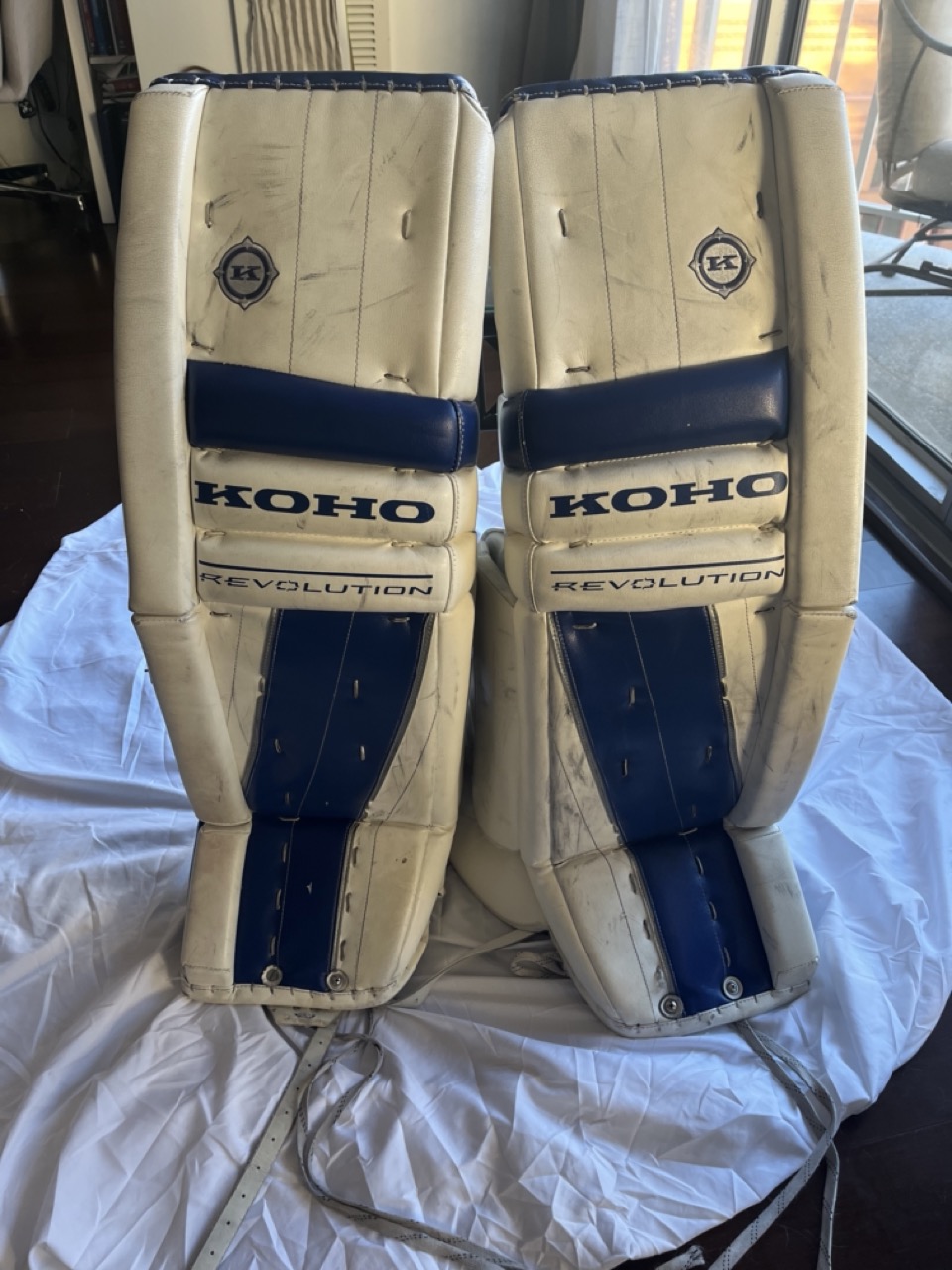 36+2" Regular Koho Revolution 579 Goalie Set - Glove+Blocker+Leg Pads ...
