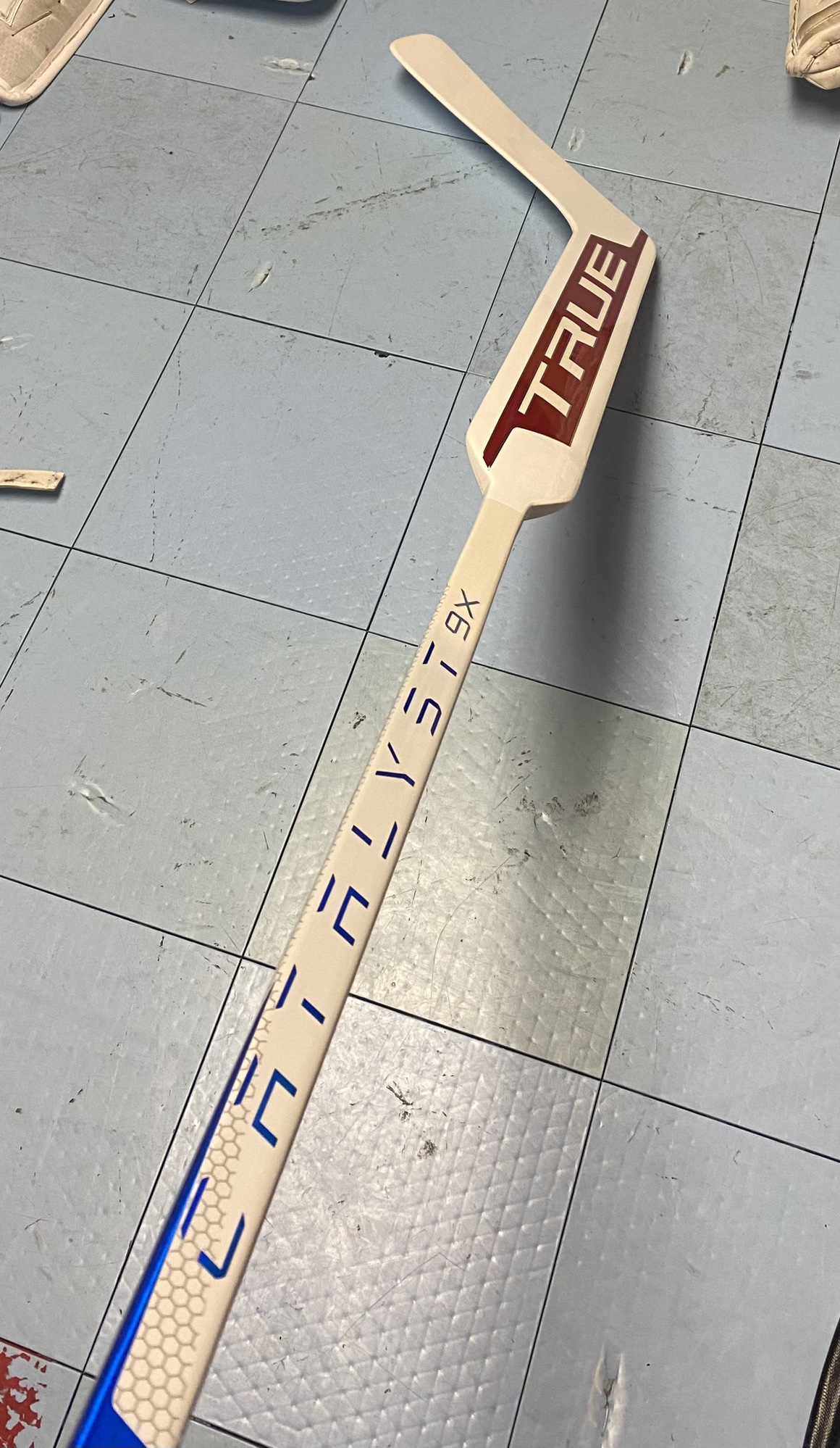 New Pro Stock True Catalyst PX Goalie Stick 26” Heel Curve | SidelineSwap