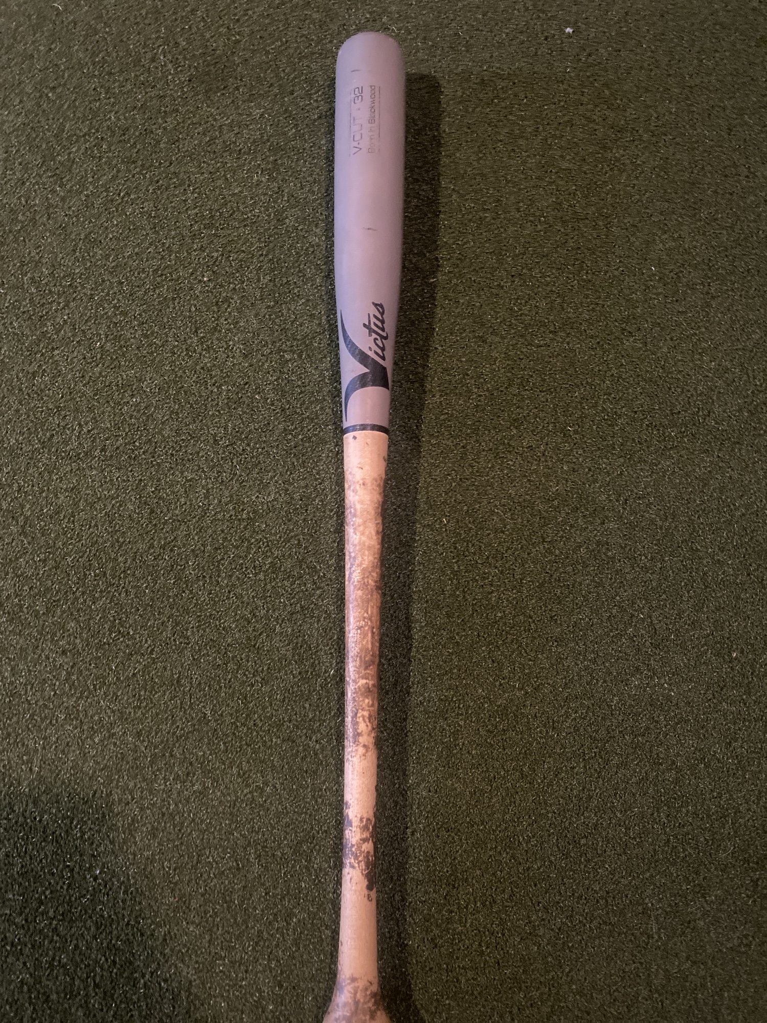 Victus Wood bat | SidelineSwap