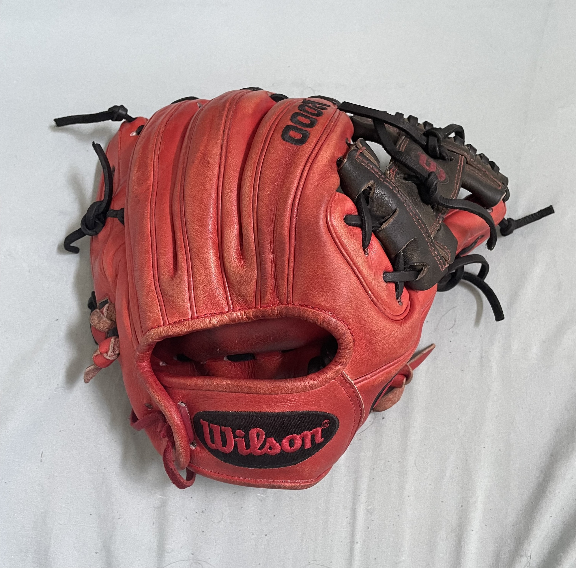 Red Wilson A2000 DP15 | SidelineSwap