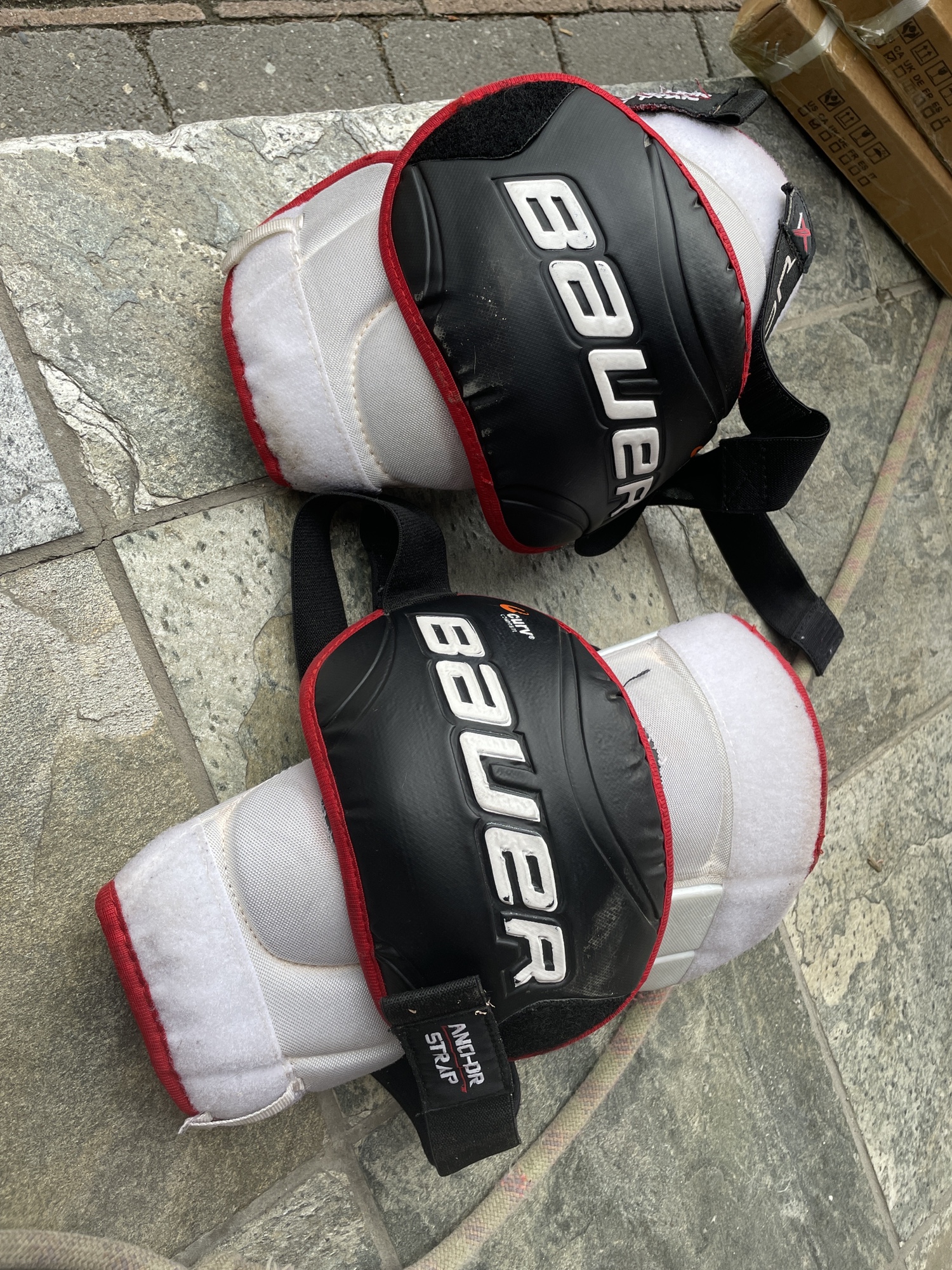 Bauer Vapor 1x Goalie Knee Pads | SidelineSwap