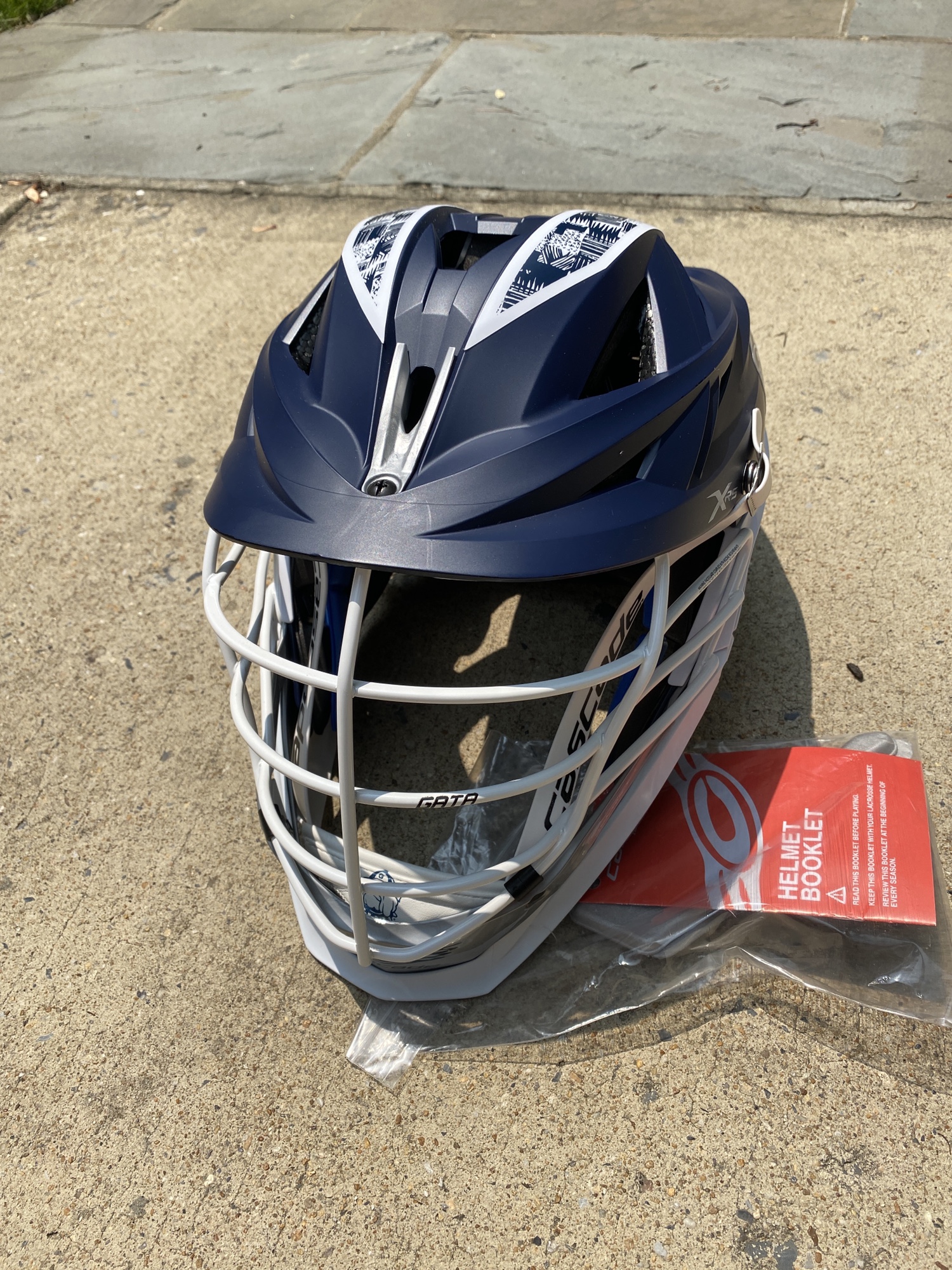 Georgetown (New) Cascade XRS Helmet | SidelineSwap