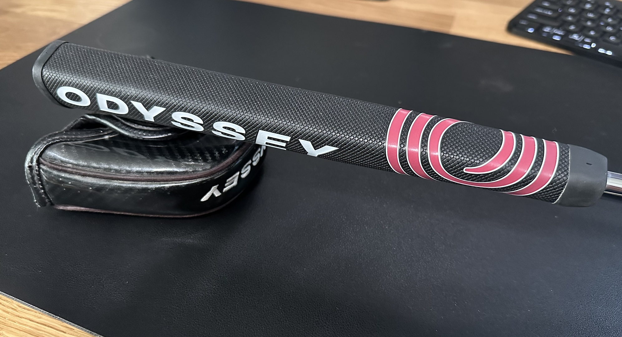 Odyssey O-Works 7 Red Putter With Magnetic Cover | SidelineSwap