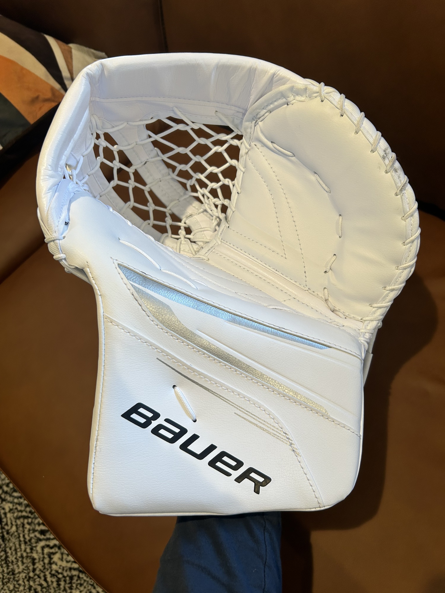 Used Once Unreleased Bauer Vapor X5 Pro Goalie Glove Senior | SidelineSwap