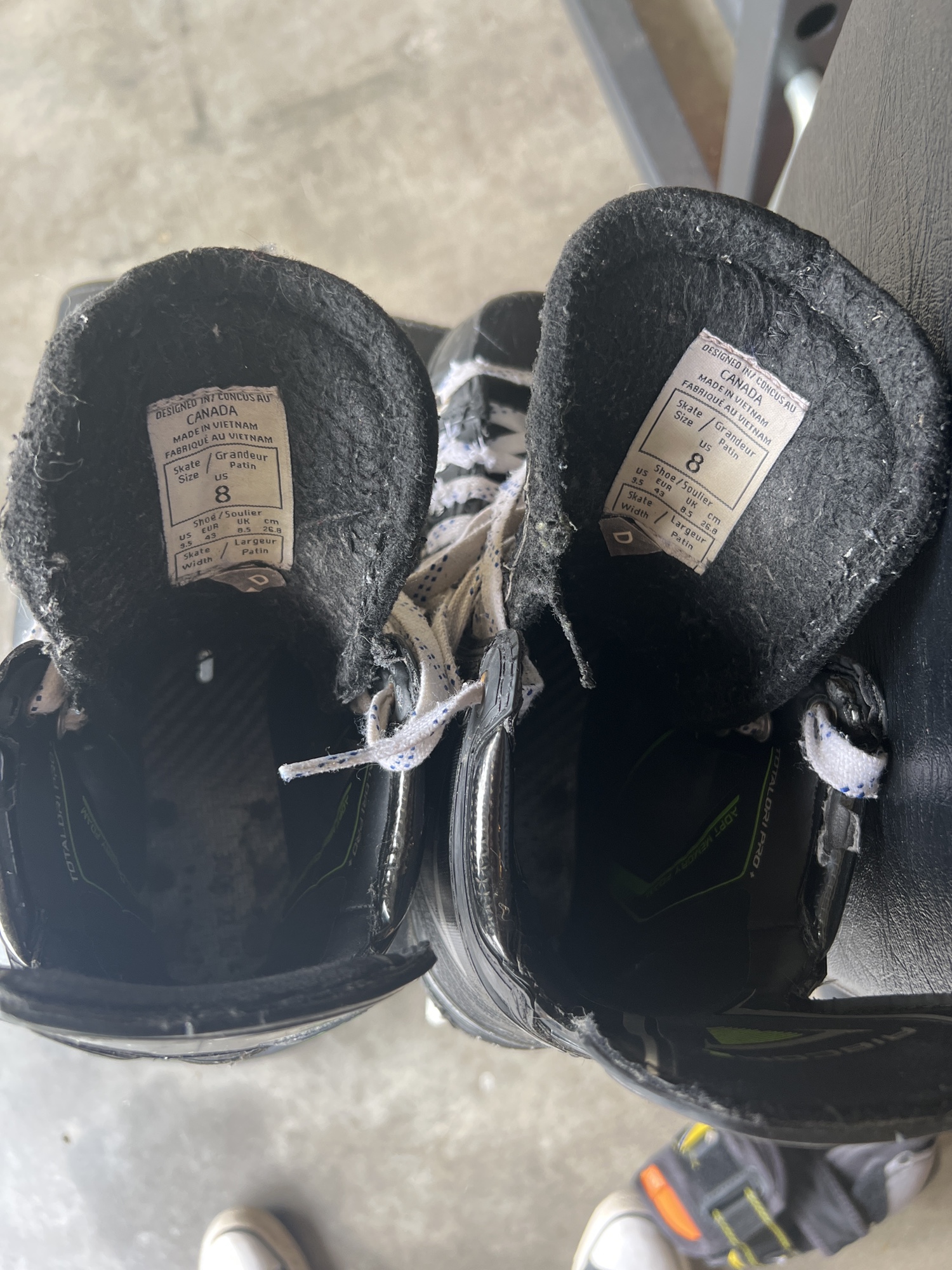 CCM Ribcor 80K Skates | SidelineSwap