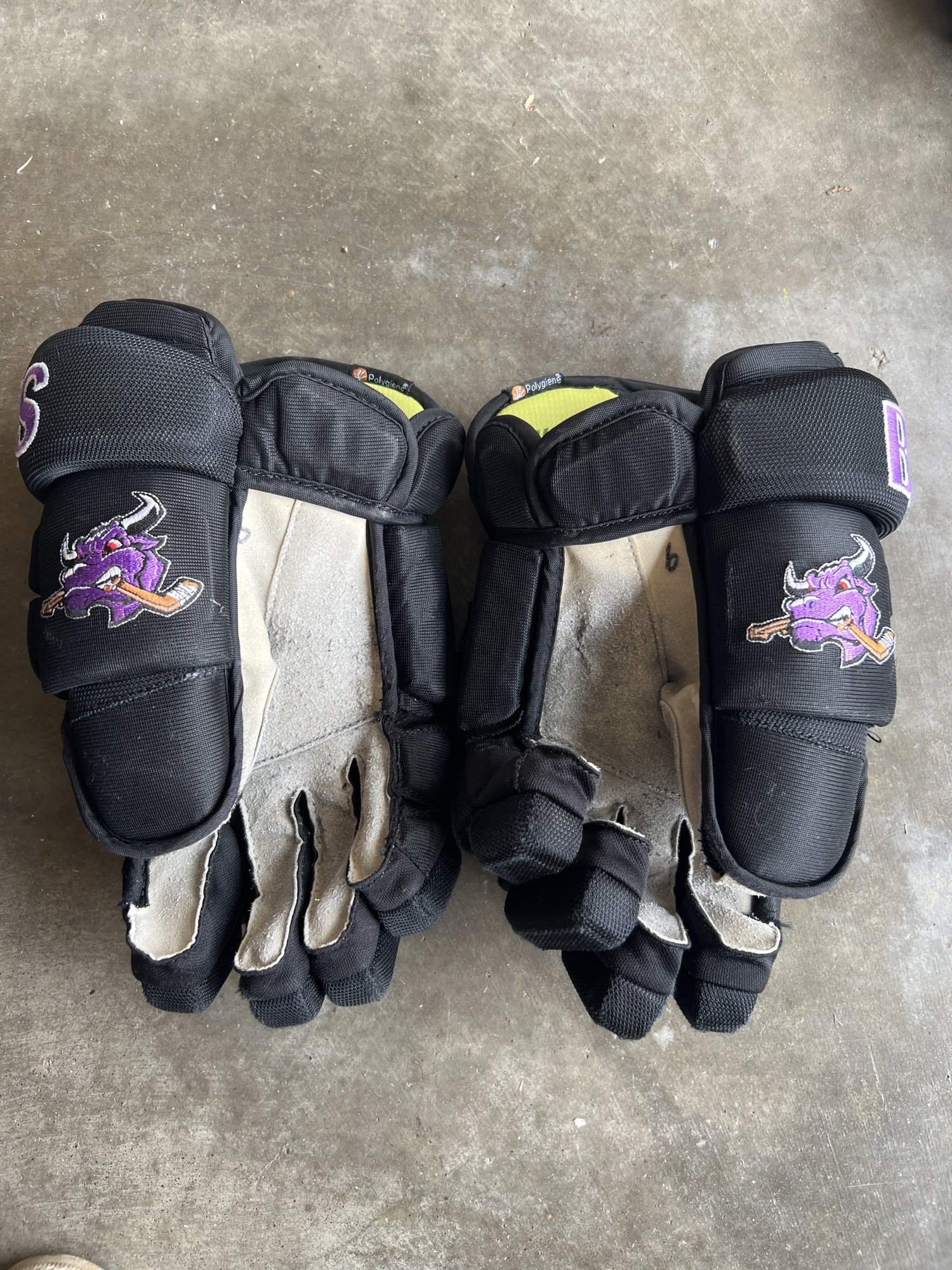Warrior Alpha Team Brahma Gloves And Brahma Shells | SidelineSwap