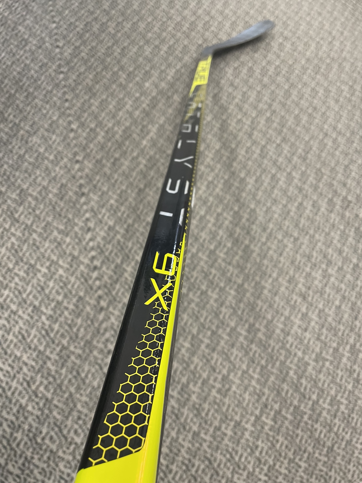 True Catalyst 9X 50 flex TC2.5 curve right hand stick | SidelineSwap