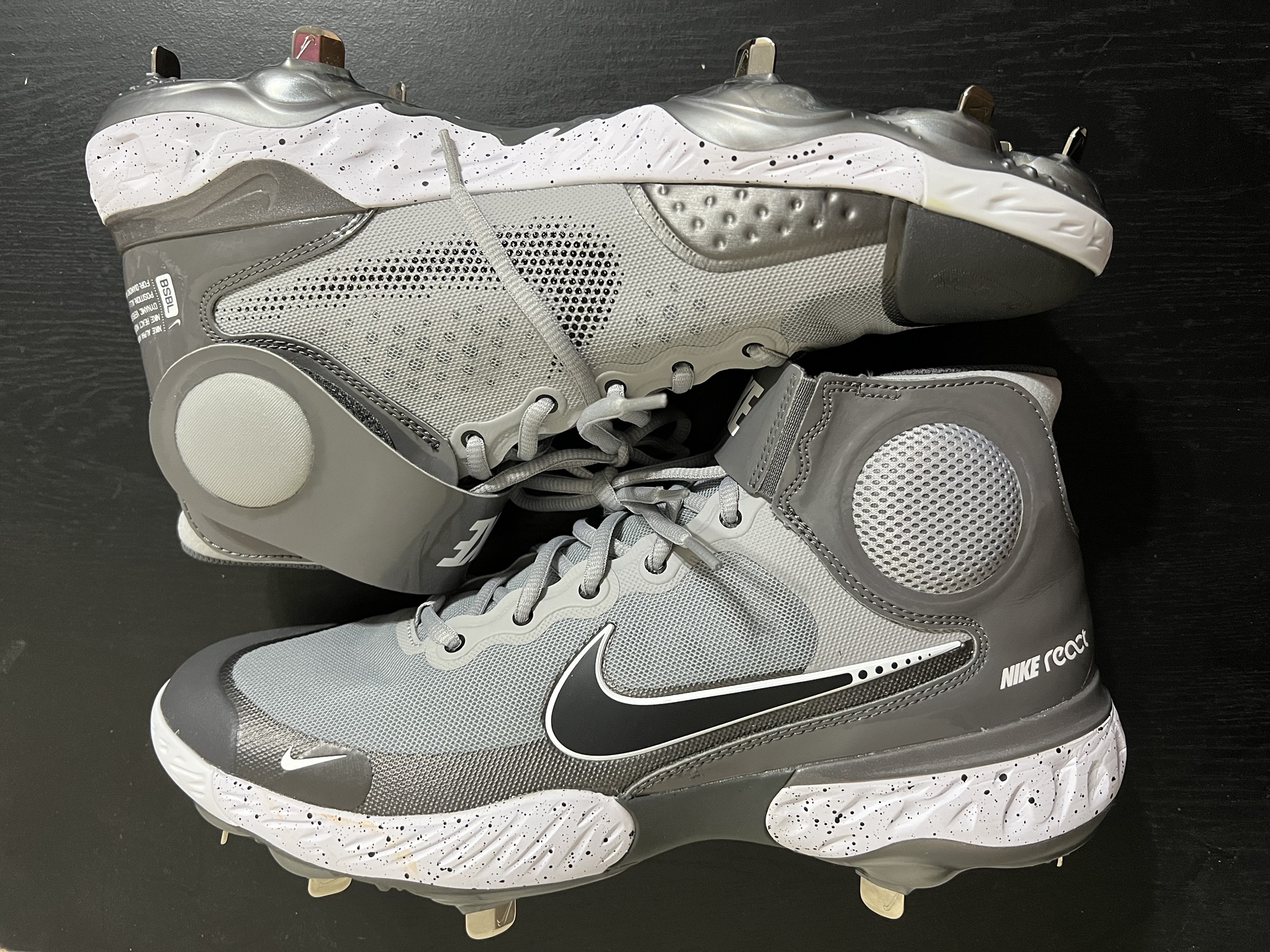 Nike Alpha Huarache Elite 3 Mid Grey Black Mens Metal Baseball Cleats ...