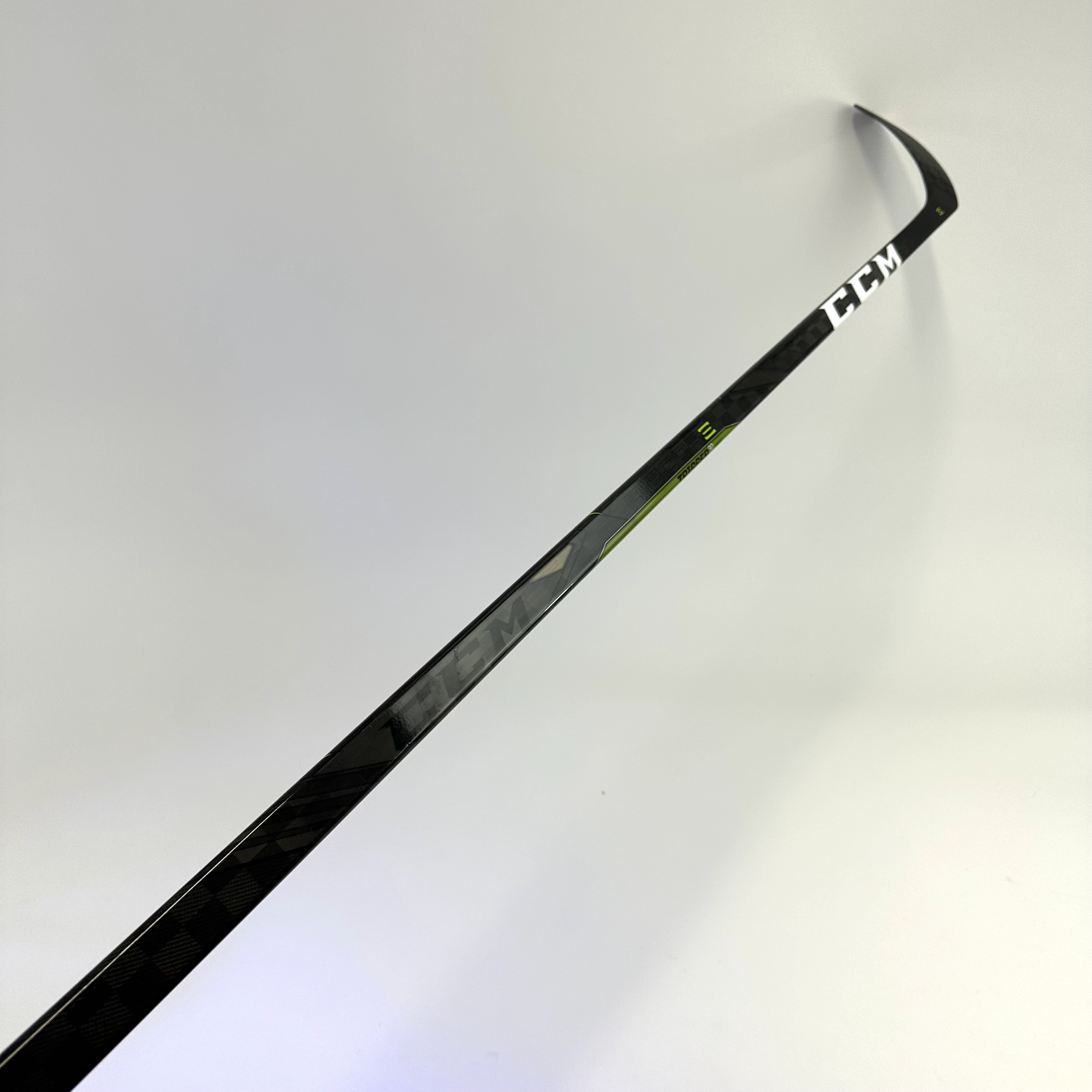 Brand New Right Handed CCM RibCor Trigger 3D | P88 Curve | 95 Flex ...