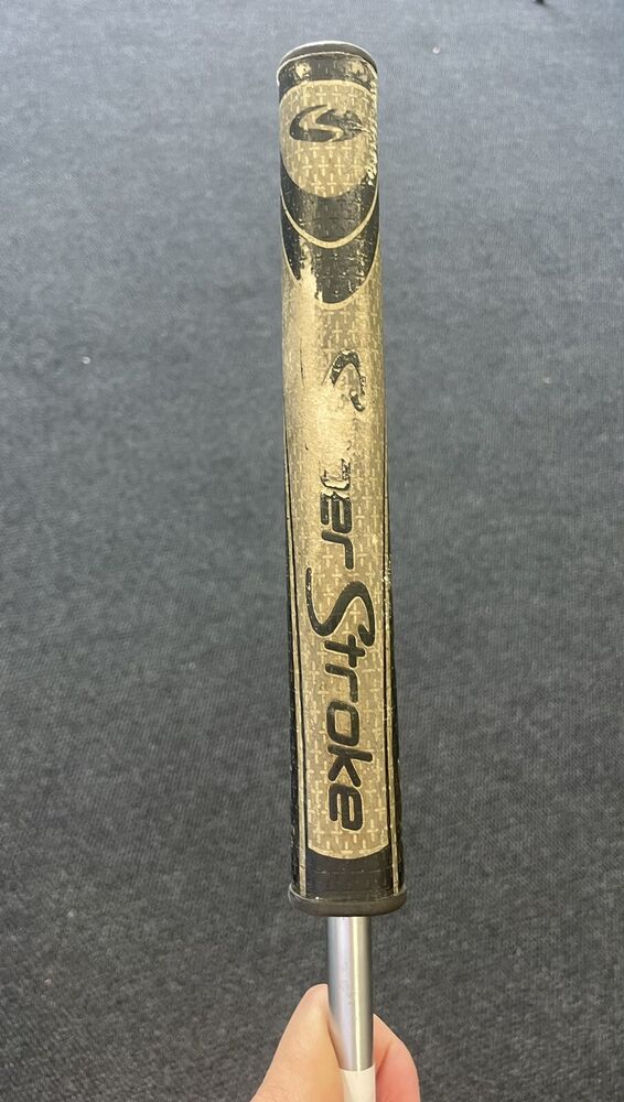 Titleist Scotty Cameron Bullseye Putter 35” | SidelineSwap