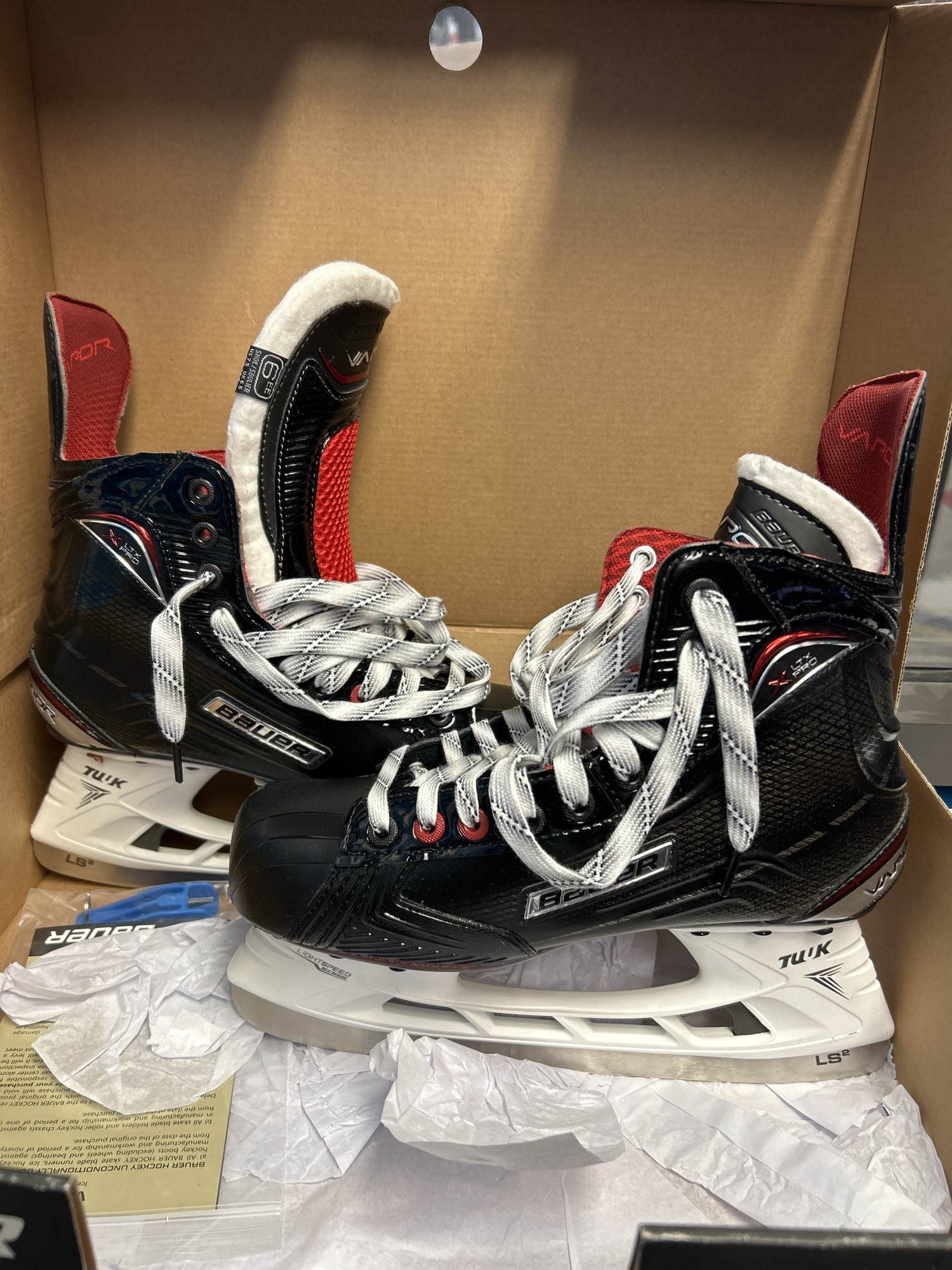 New Bauer Extra Wide Width Size 6.5 Vapor X LTX Pro Hockey Skates ...
