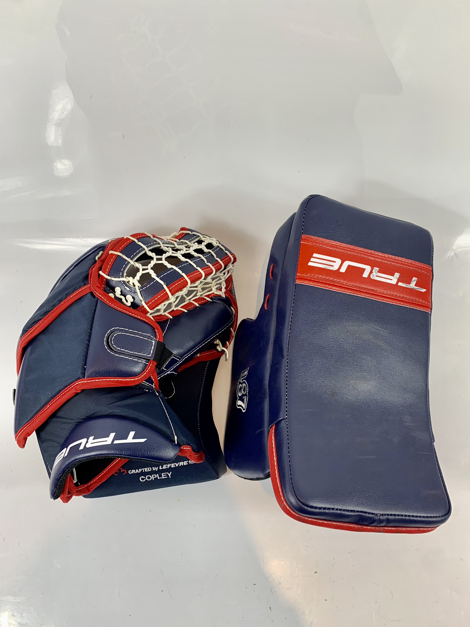 True L87 glove and blocker | SidelineSwap