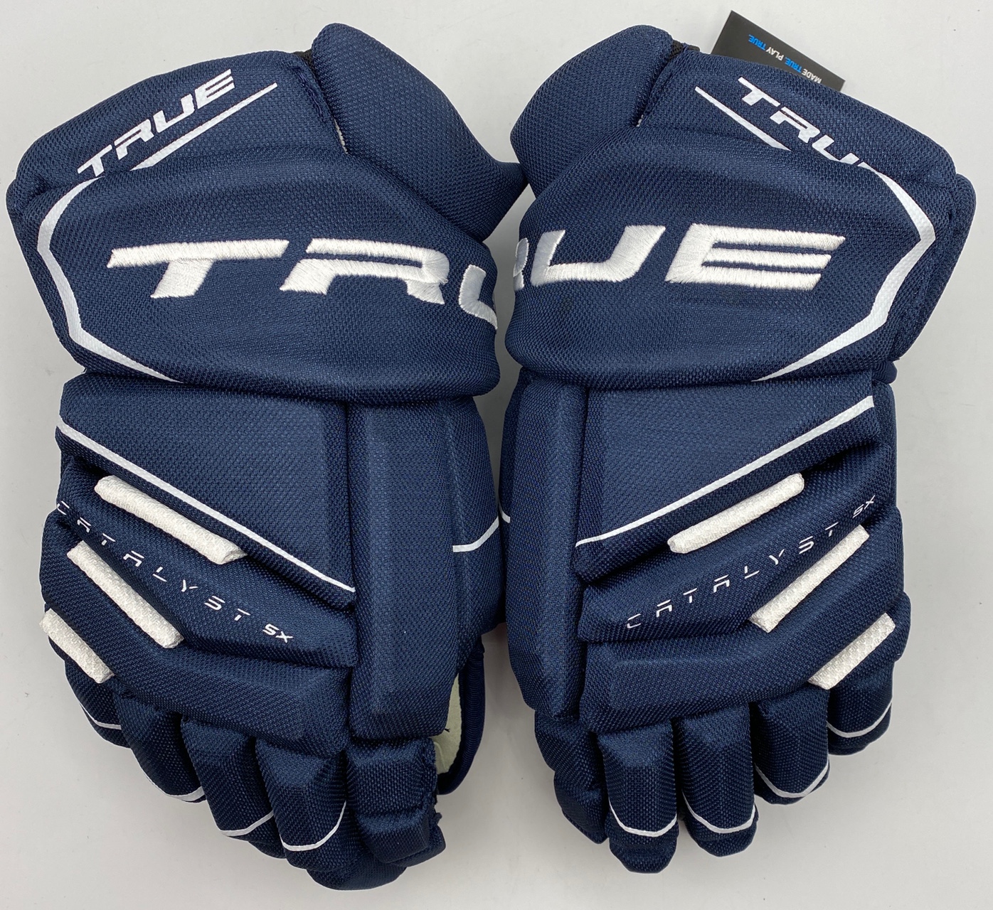 NEW True Catalyst 5X Gloves, Navy, 15” | SidelineSwap