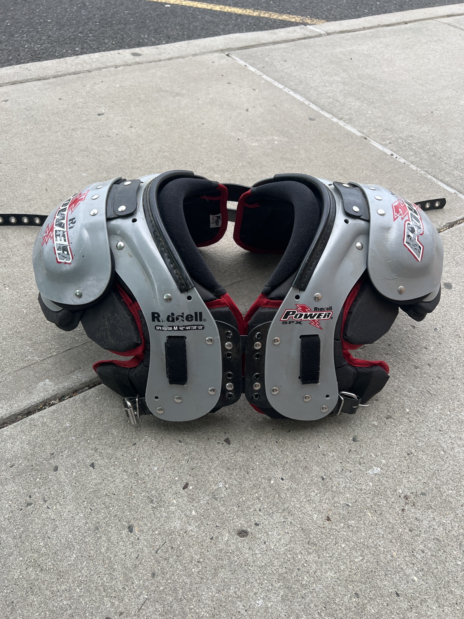Used Medium Riddell Power SPX Shoulder Pads | SidelineSwap