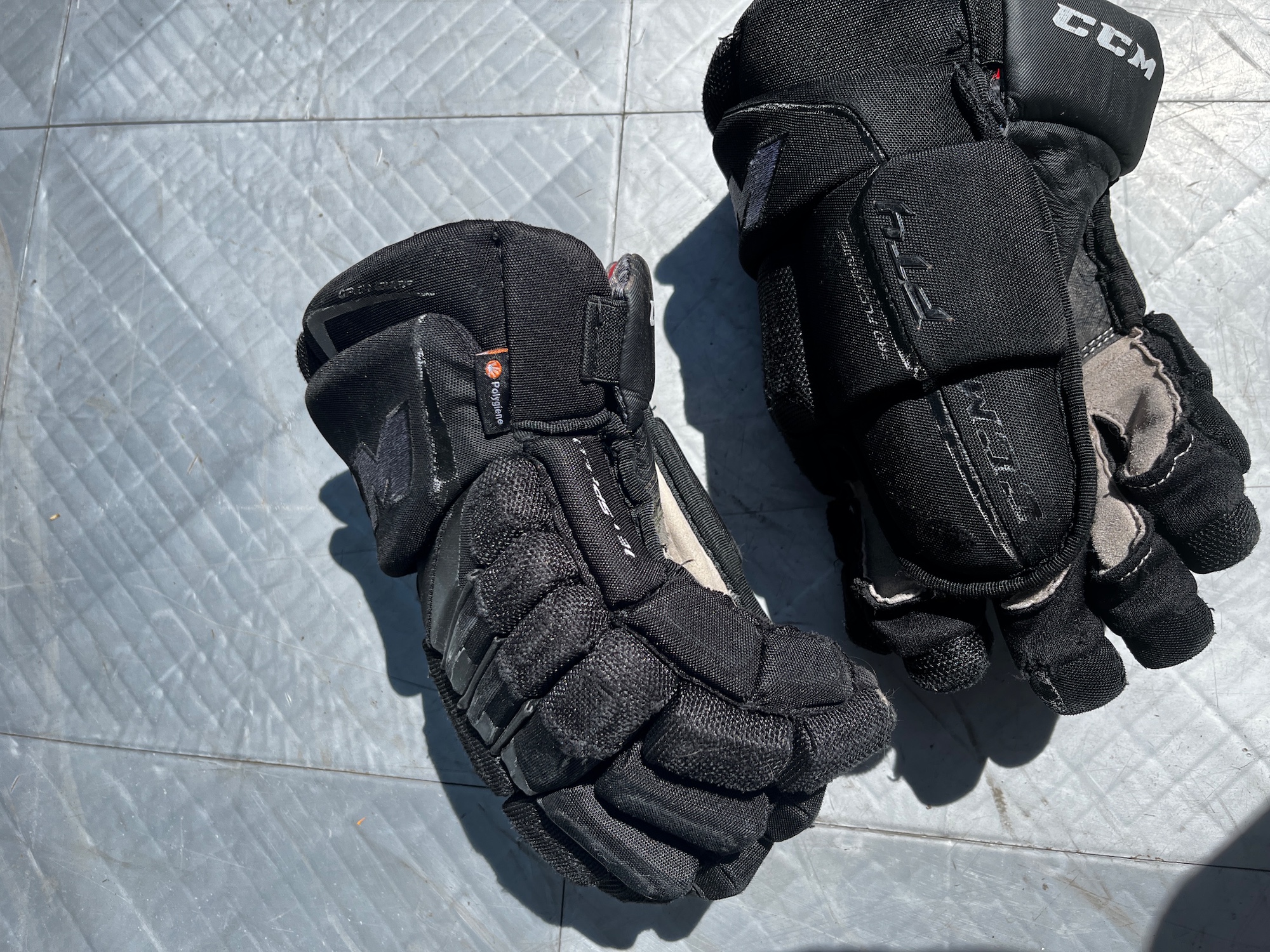 CCM 14" Jetspeed FT4 Gloves | SidelineSwap