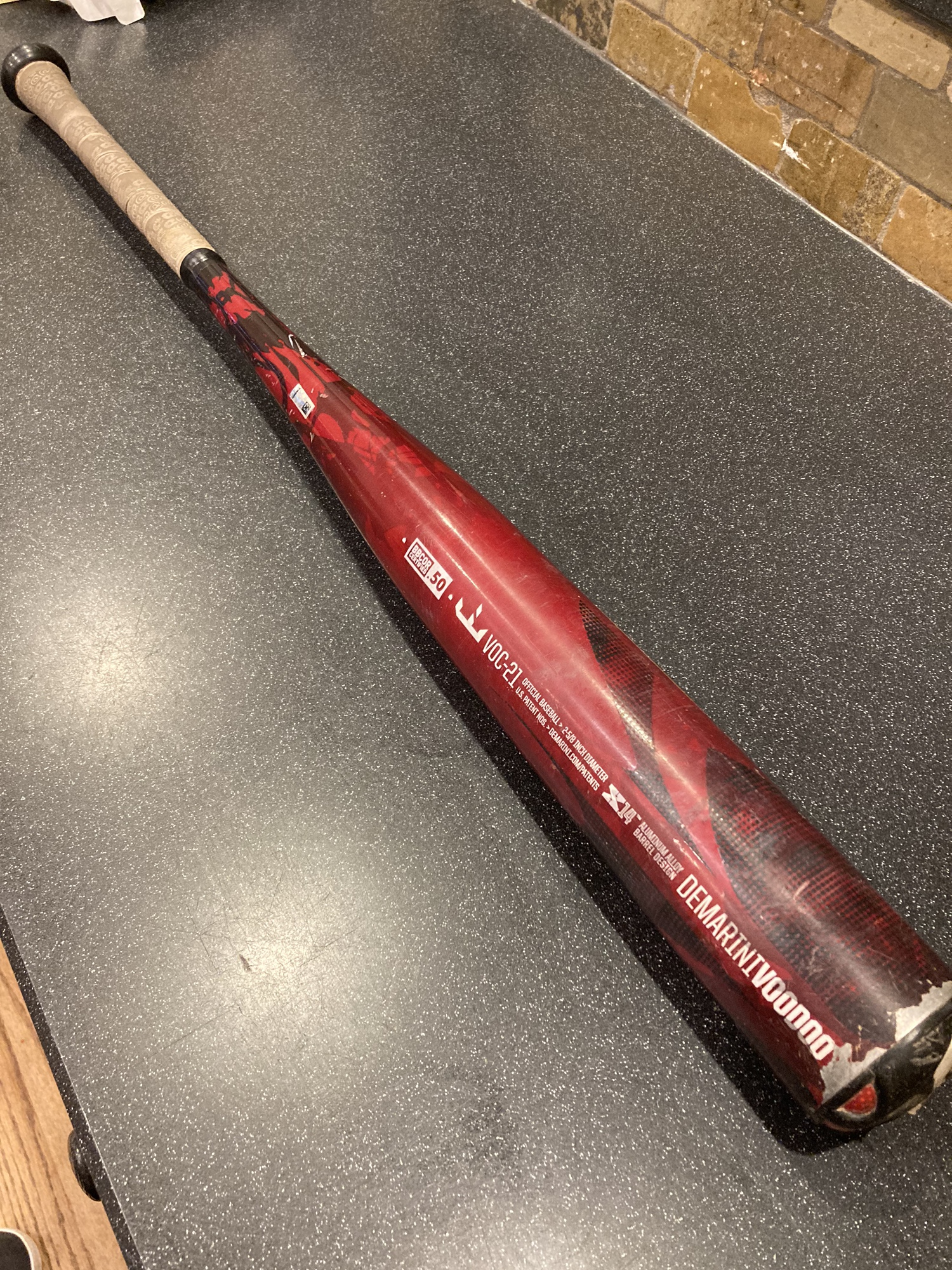 2021 Alloy (-3) 28 oz 31" Voodoo Bat | SidelineSwap