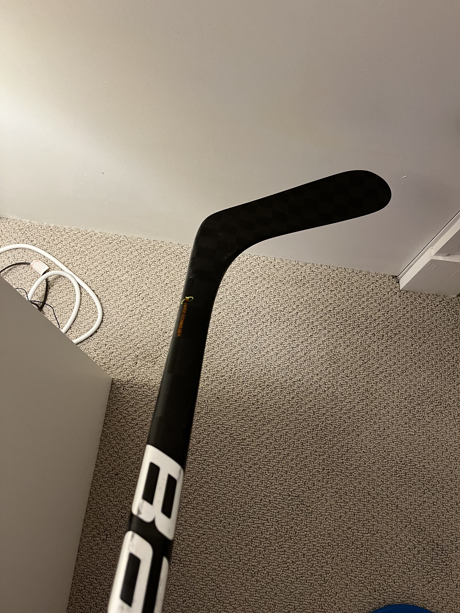 Bauer Hyperlite Custom Pro Stock Stick - Right P92 82 flex | SidelineSwap