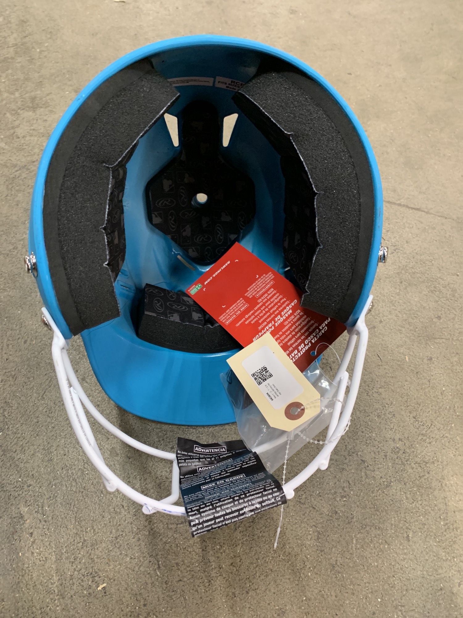 New 6 1/2 - 7 1/2 Rawlings Batting Helmet (baby blue) | SidelineSwap