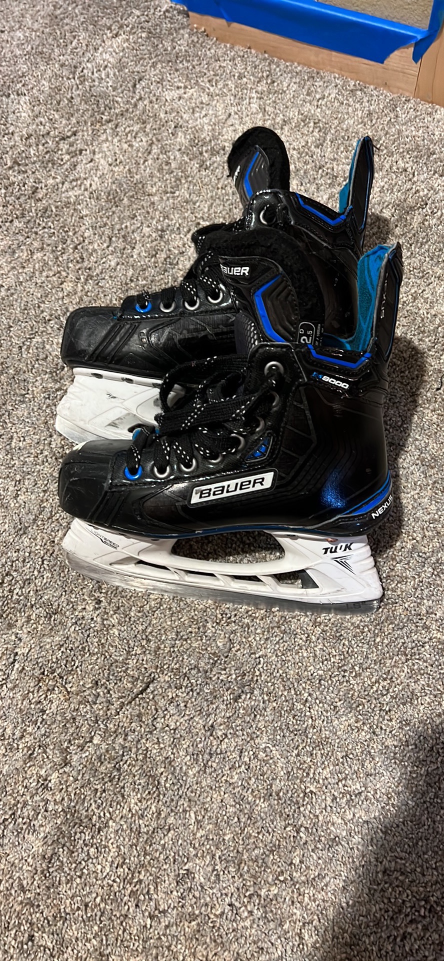 Used Bauer Regular Width Size 2.5 Nexus N9000 Hockey Skates | SidelineSwap
