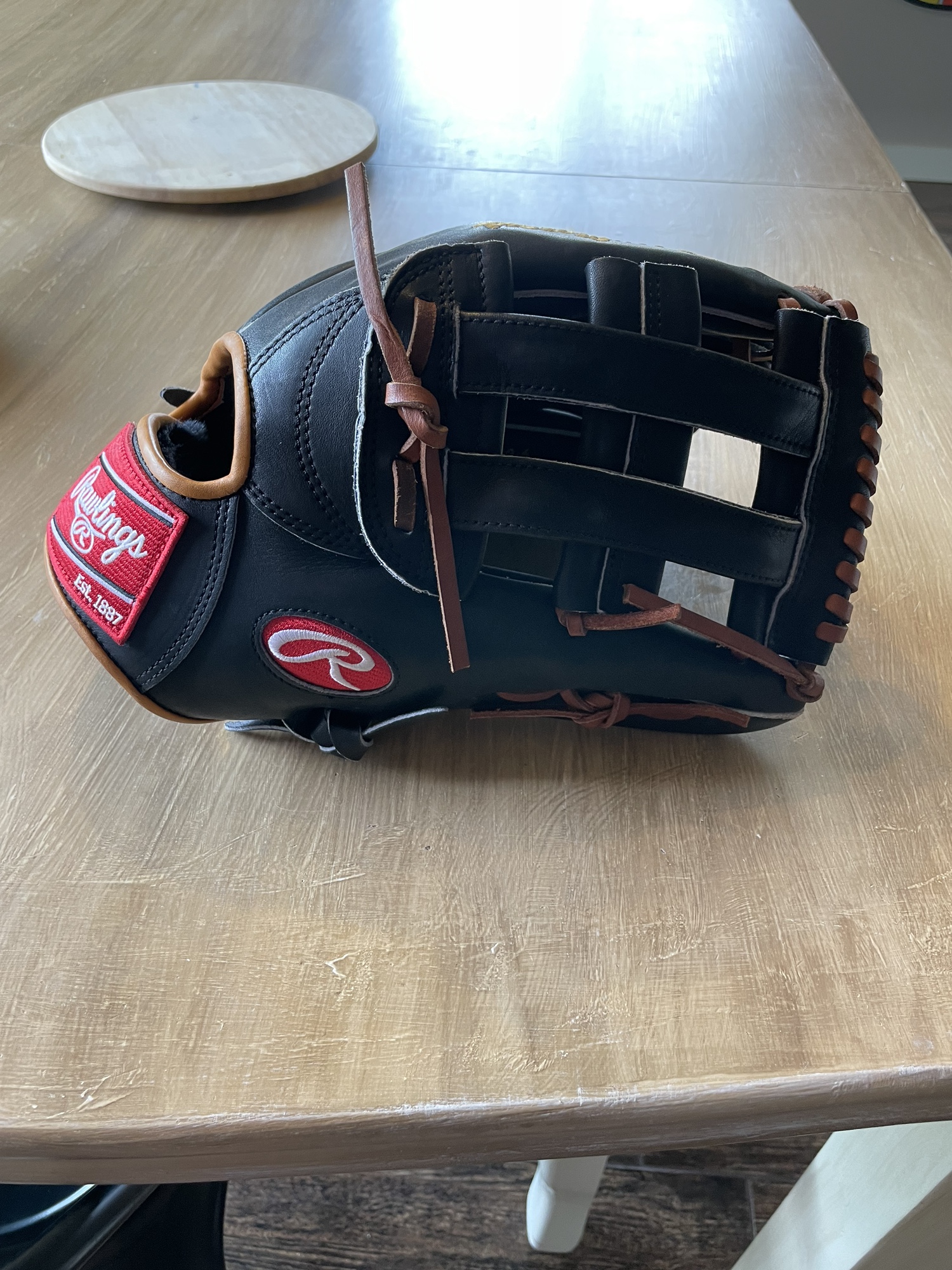 Used Right Hand Throw 12.75" Heart of the Hide Baseball Glove | SidelineSwap