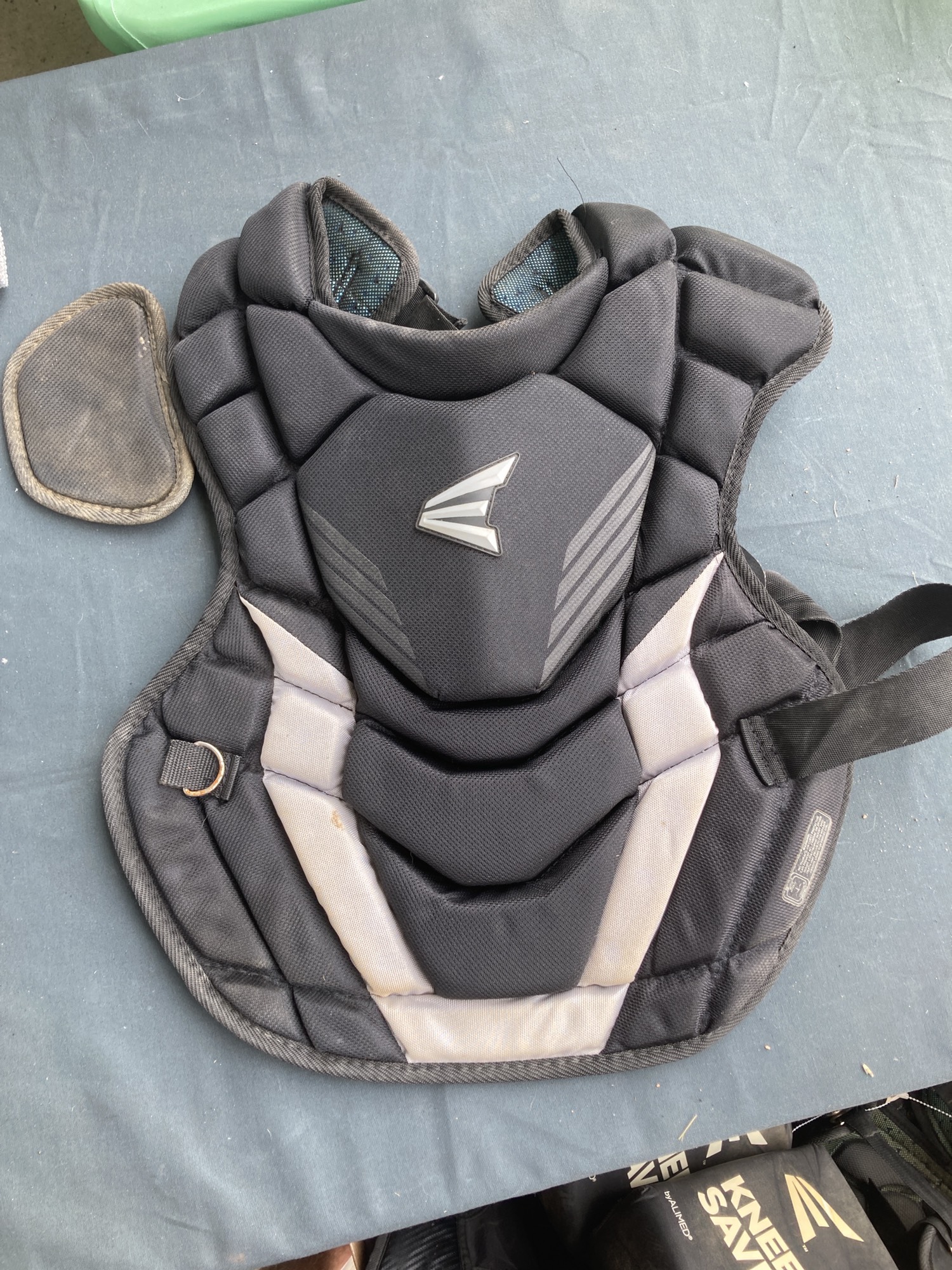 Used Easton Catcher's Chest Protector Intermediate | SidelineSwap