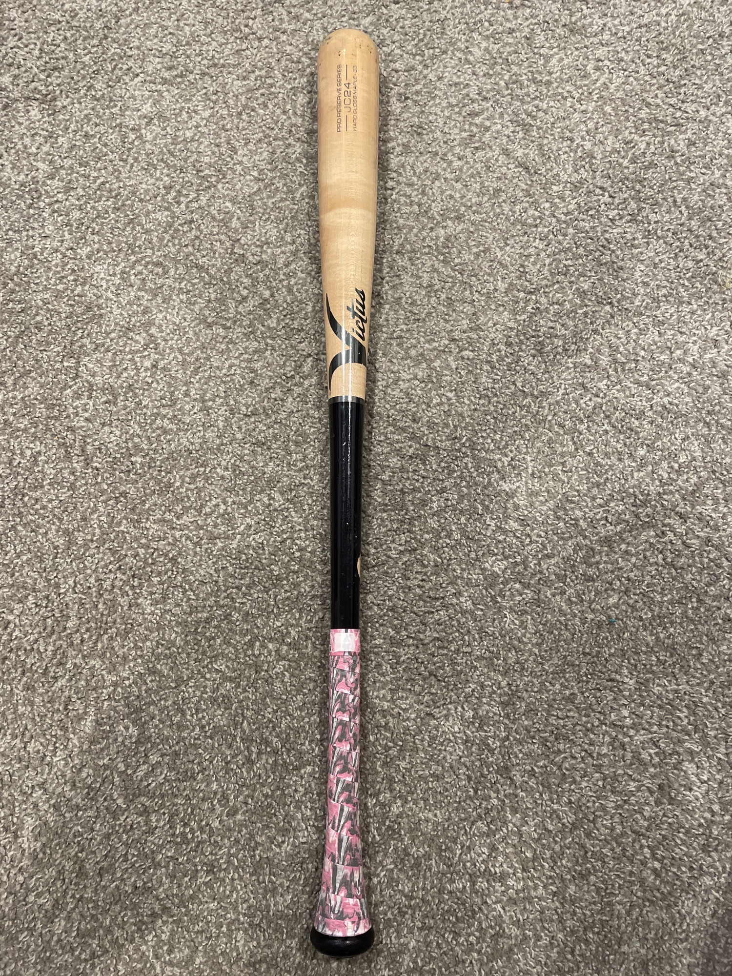 New Victus (-3) 33" JC24 Bat | SidelineSwap