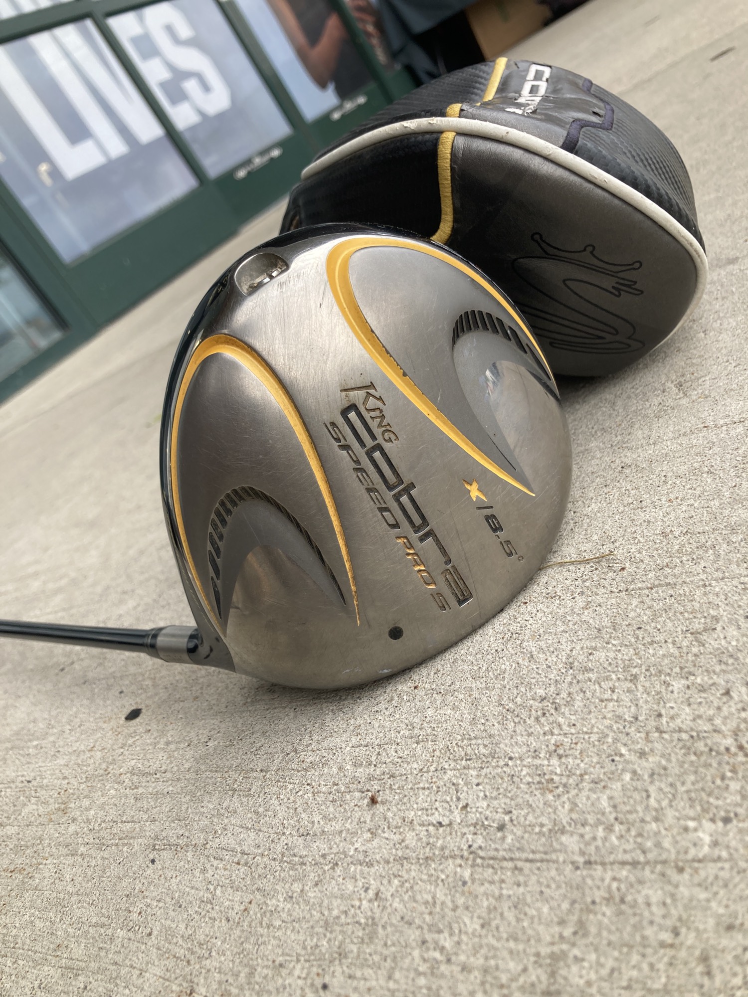 Used Men's King Cobra Speed Pro S Right Driver 8.5 | SidelineSwap
