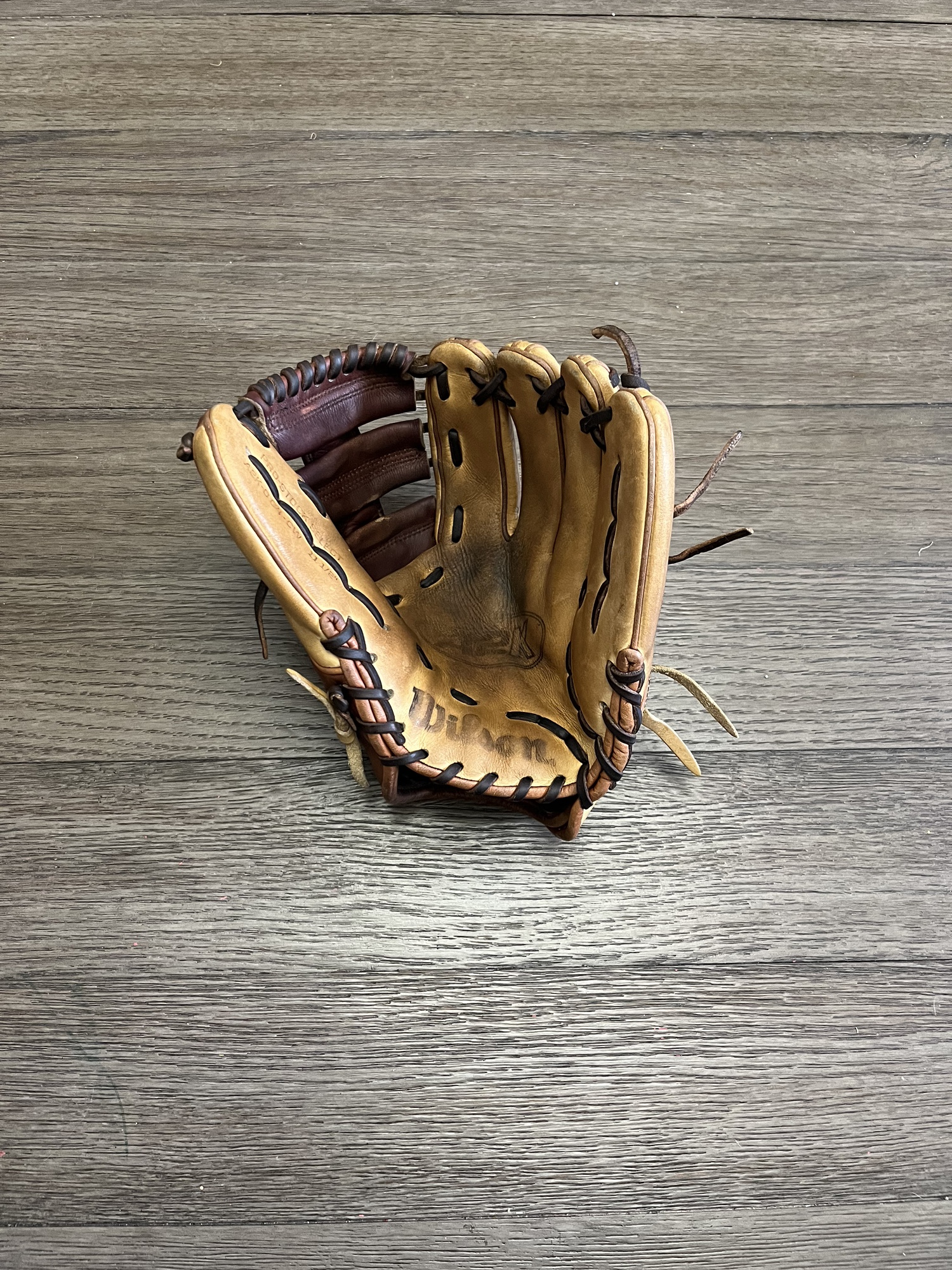 Wilson A2K G4 11.5” Mod Post Web | SidelineSwap
