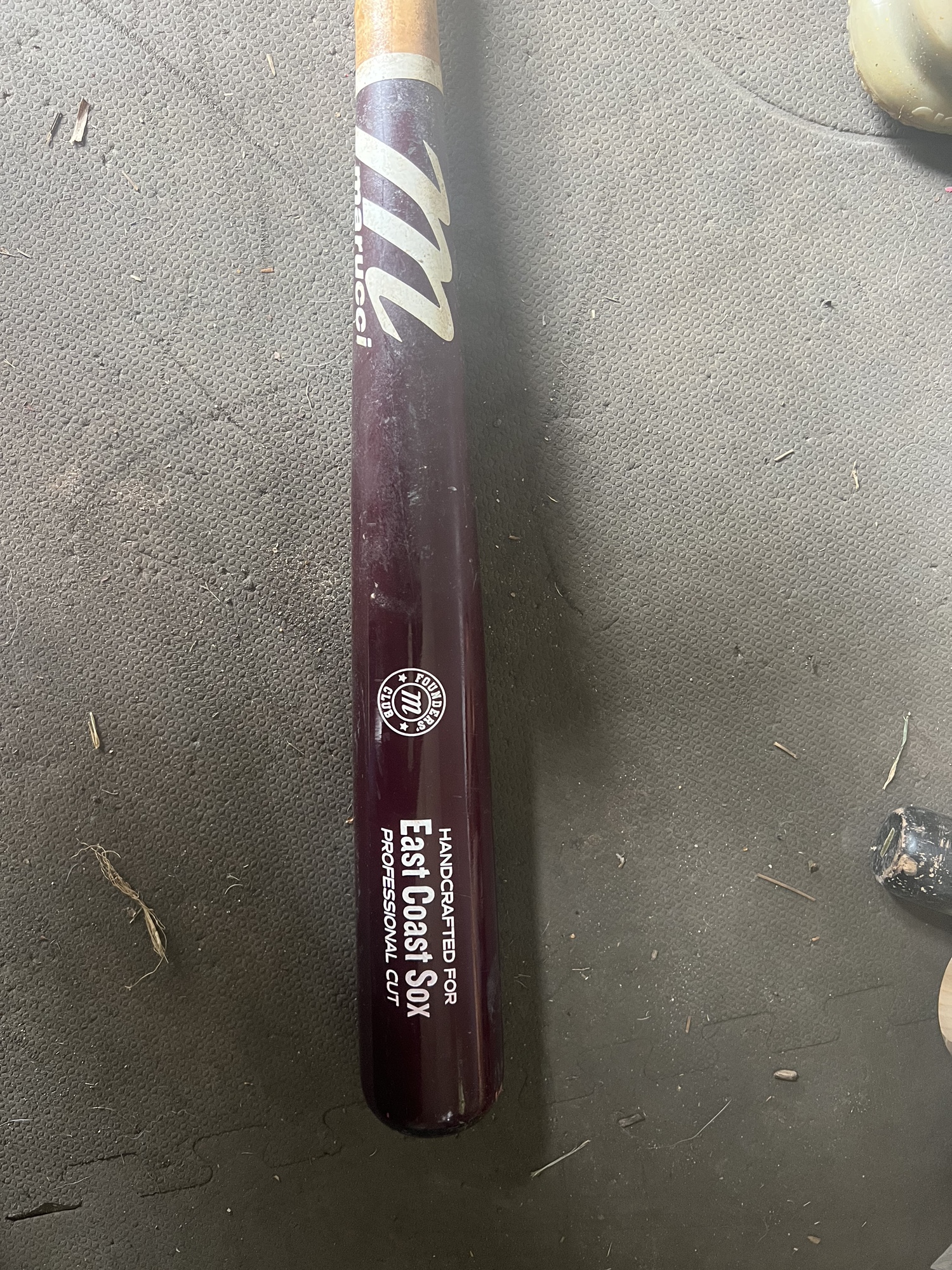 2020 Wood (-3) 30 oz 33" Professional Cut Bat | SidelineSwap