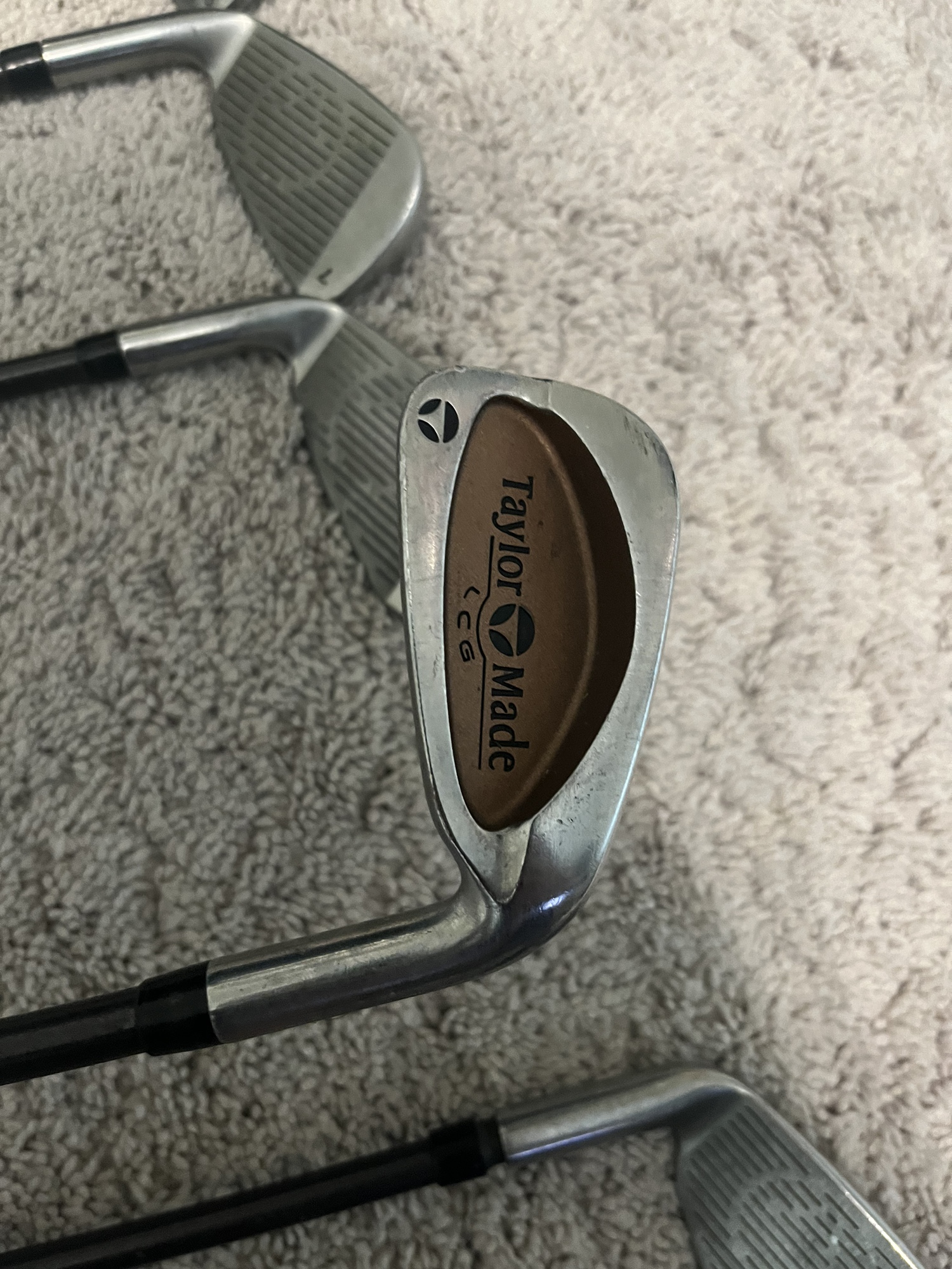 Taylor Made golf club set- mens RH- 5-PW,SW +Driver | SidelineSwap