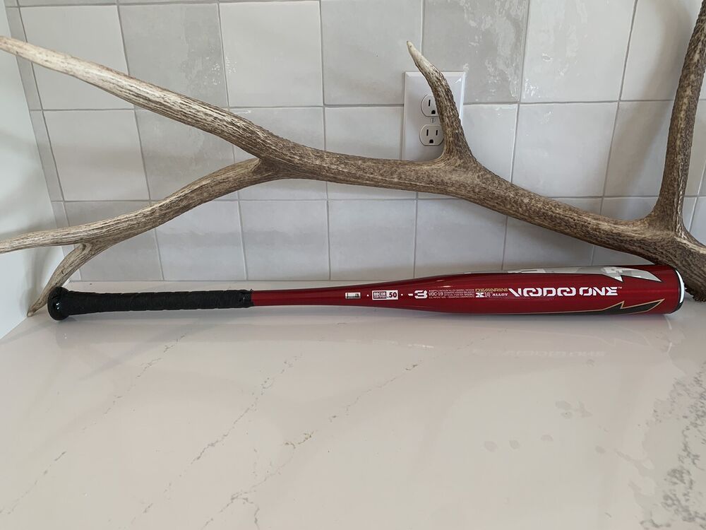 NEW 2019 Demarini Voodoo One 33/30 (-3) BBCOR Baseball Bat | SidelineSwap