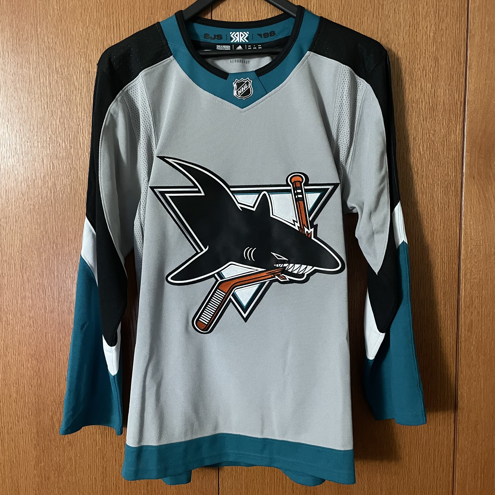 BNWT adidas San Jose Sharks Reverse Retro 1.0 Jersey Sz 50 | SidelineSwap
