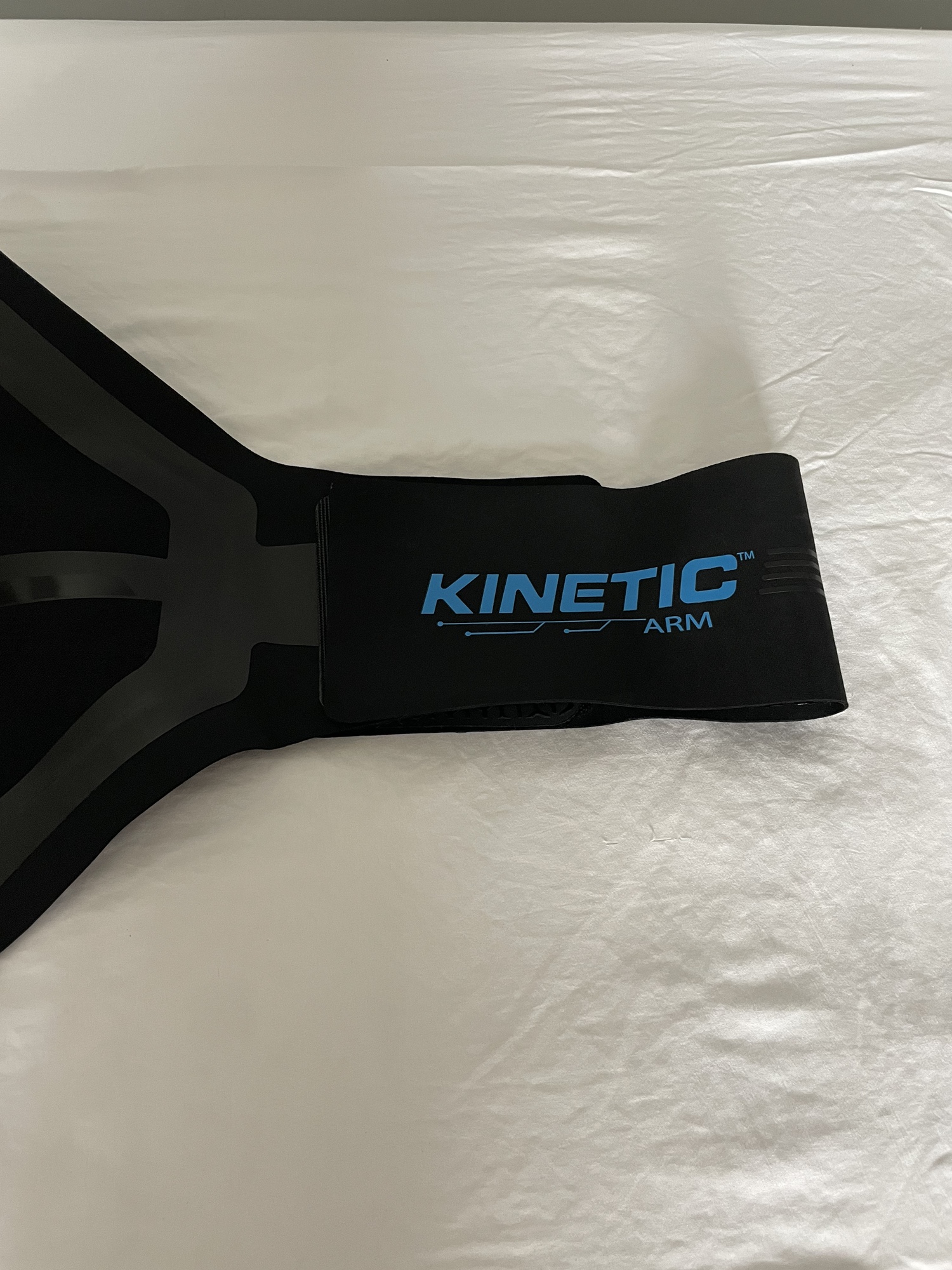 Kinetic Arm K2 sleeve Size Large Excellent RH | SidelineSwap