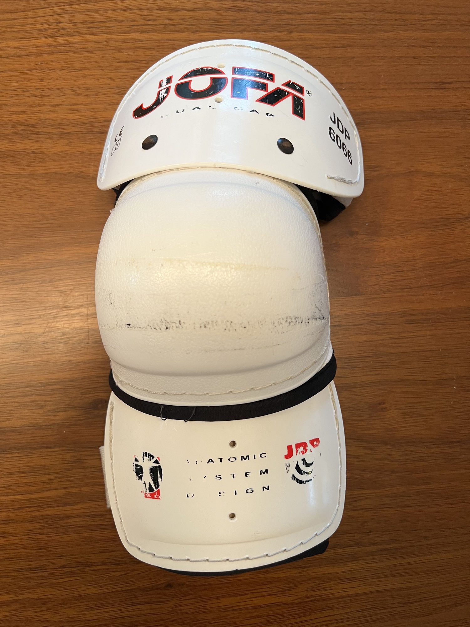 Jofa Center Ice 6066 Elbow Pads Medium Pro Stock | SidelineSwap