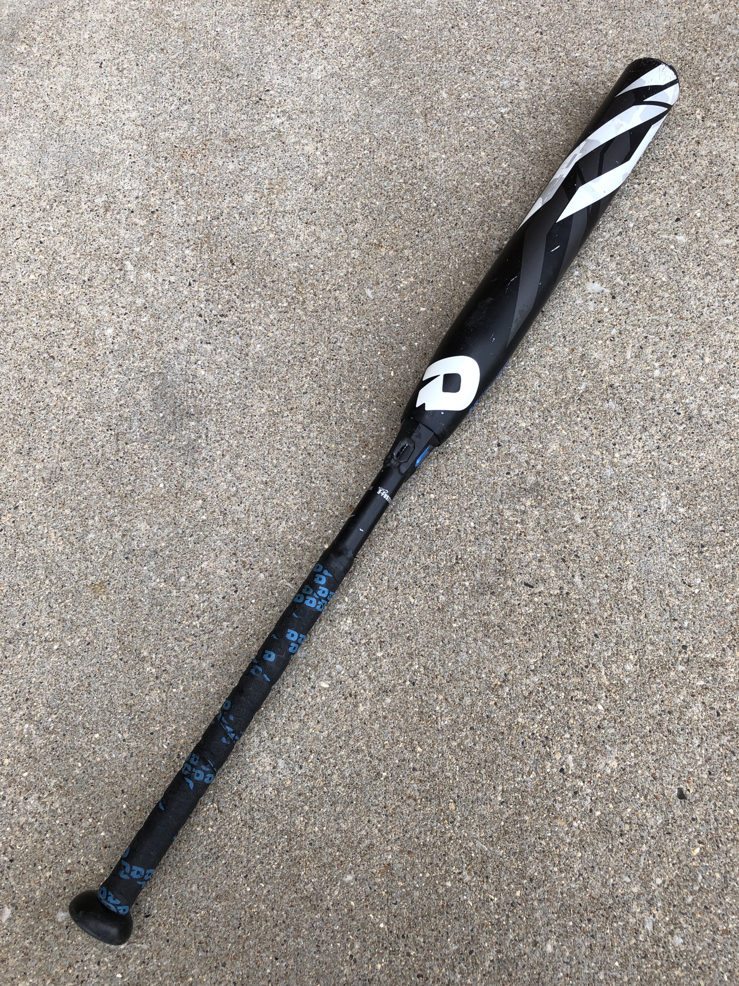 Used 2019 DeMarini CF INSANE Composite Bat -10 23OZ 33" | SidelineSwap