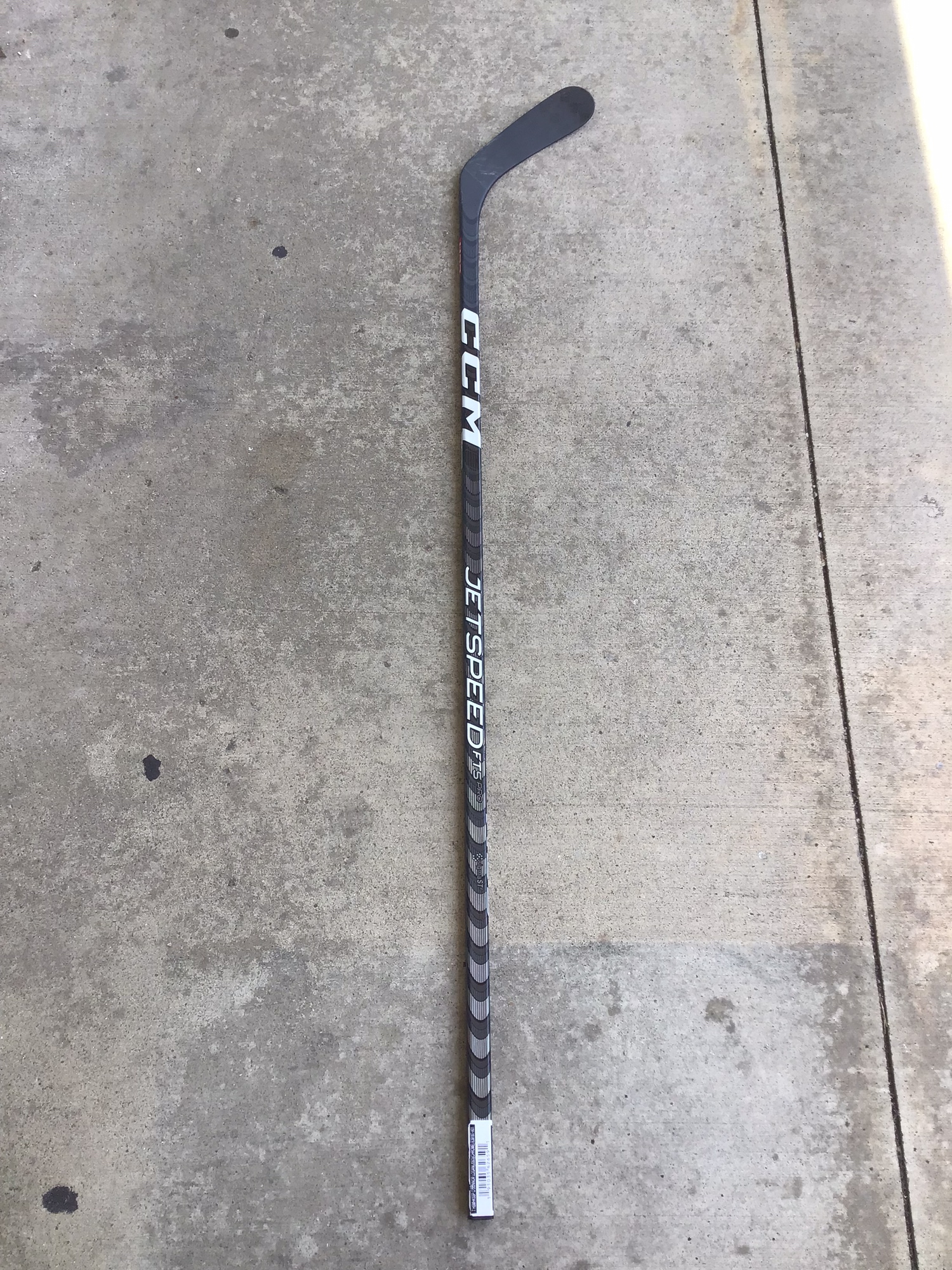New Pro Stock Custom Silver CCM Jetspeed FT5 Pro Senior RH-P28 75 O ...