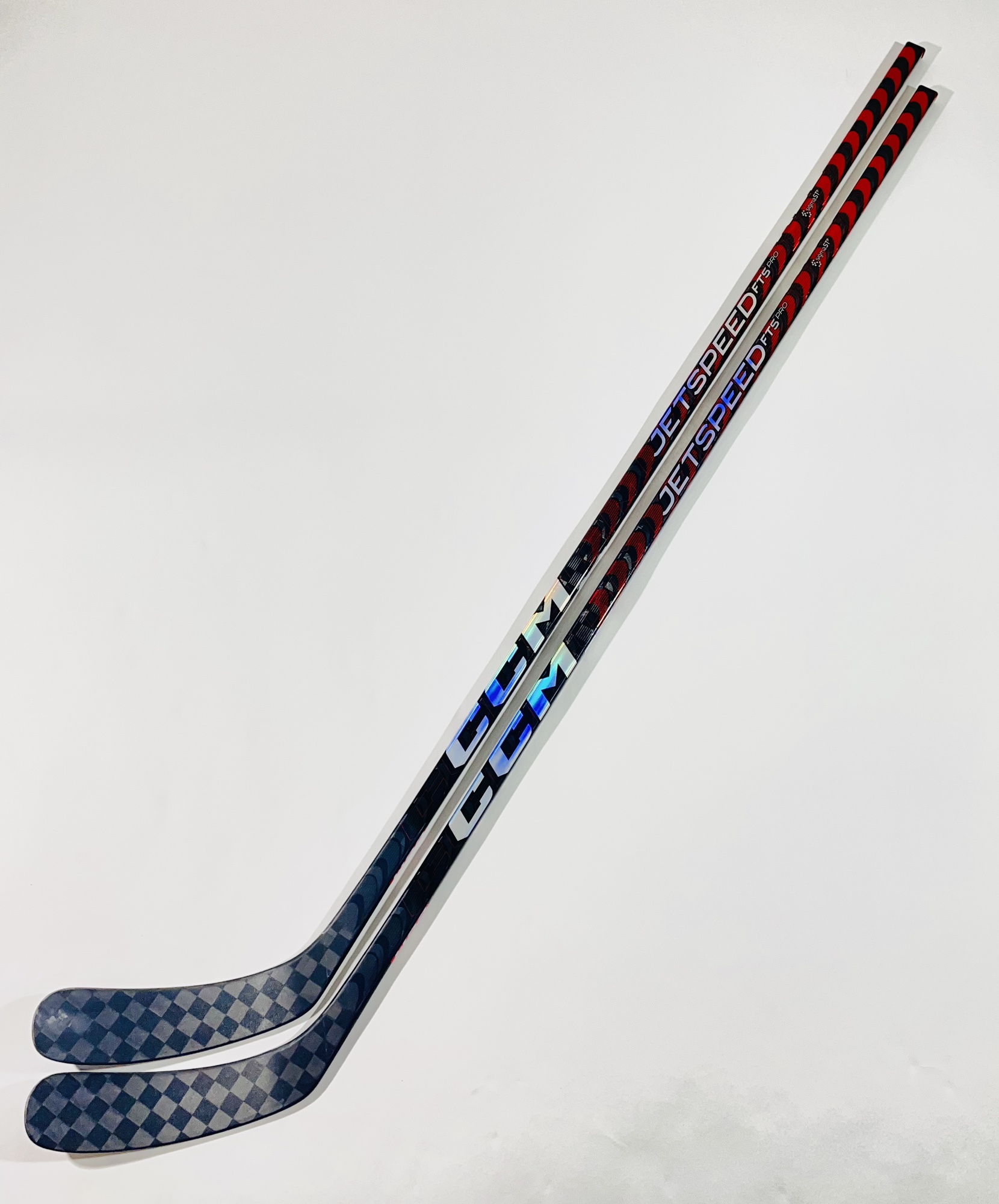 New 2 Pack CCM Jetspeed FT5 Pro (Red) Pro Stock - RH, P29, 80 Flex ...