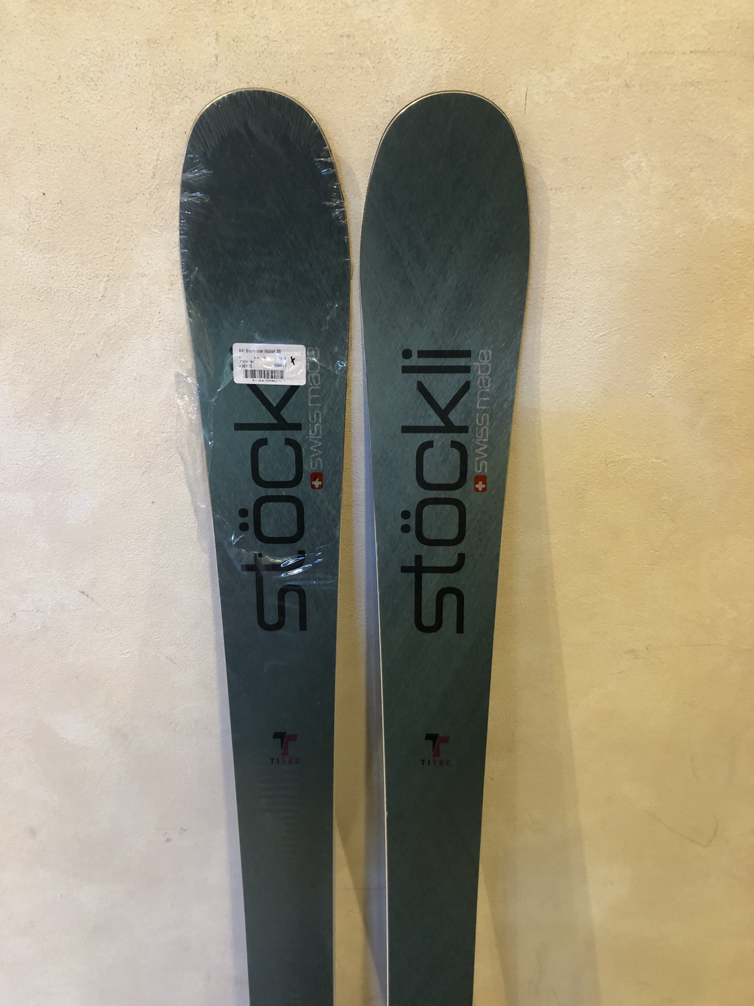 New Stockli Stormrider 85 Motion Skis 154cm 436105 | SidelineSwap