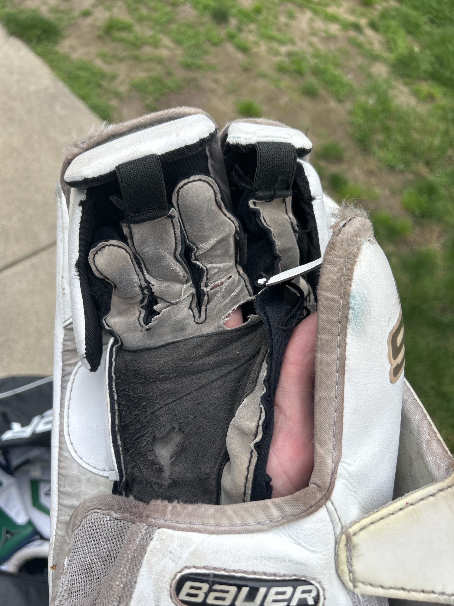 Used Regular Supreme 1S | SidelineSwap