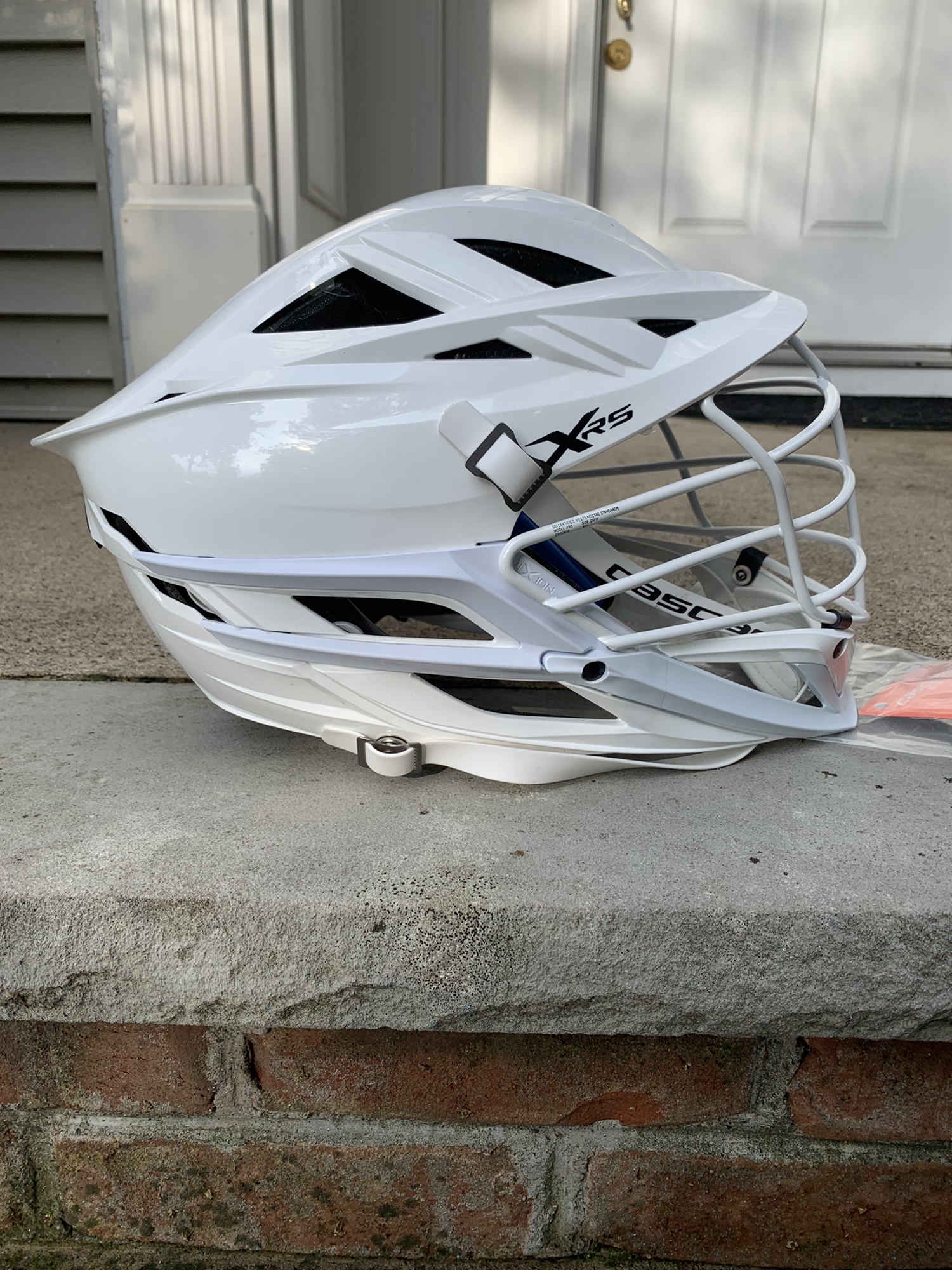 New Cascade XRS Helmet | SidelineSwap